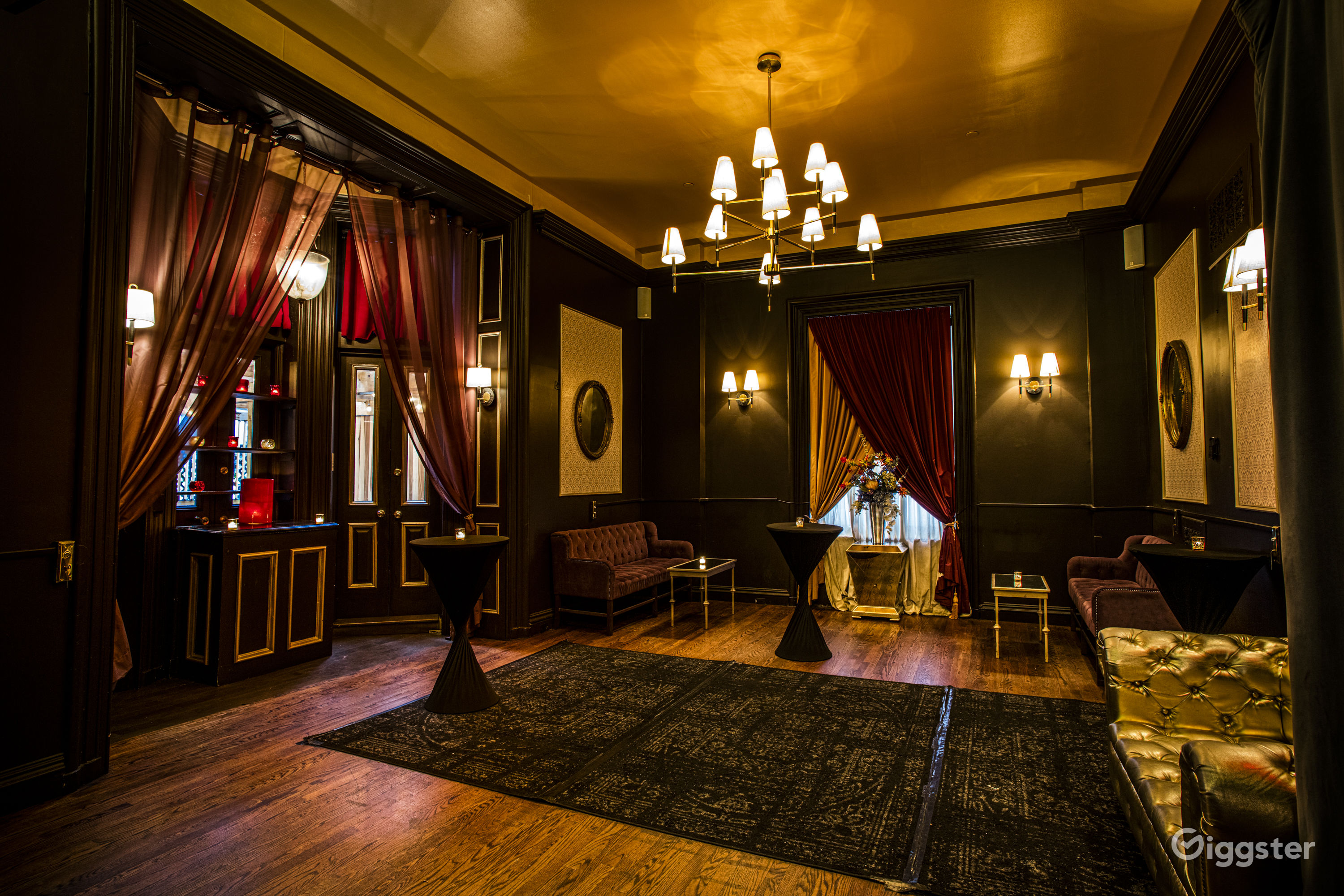 Elegant parlor rooms perfect for shoots and events | Rent this location ...