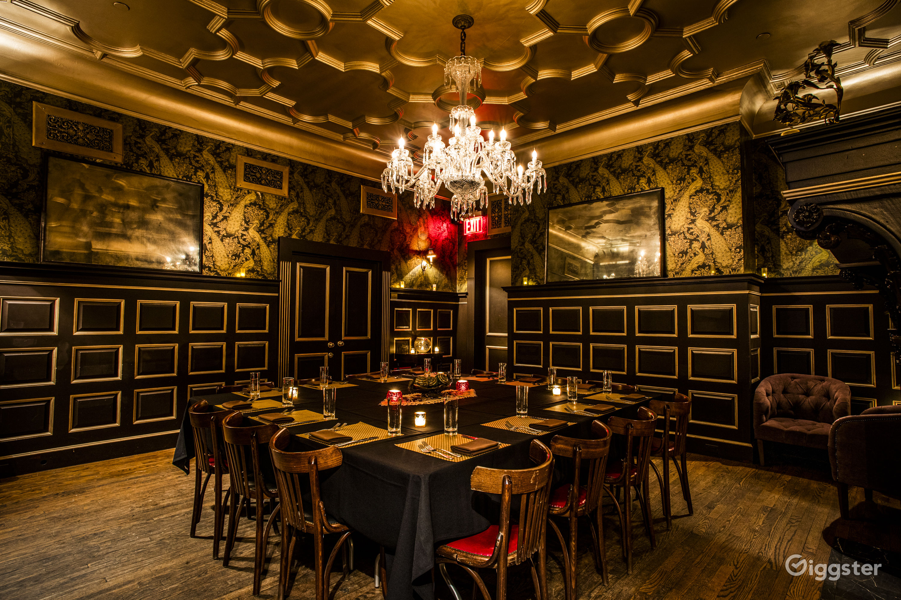 Elegant parlor rooms perfect for shoots and events | Rent this location ...