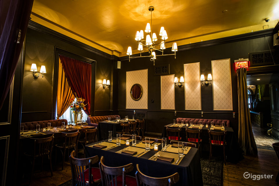 Elegant parlor rooms perfect for shoots and events | Rent this location ...