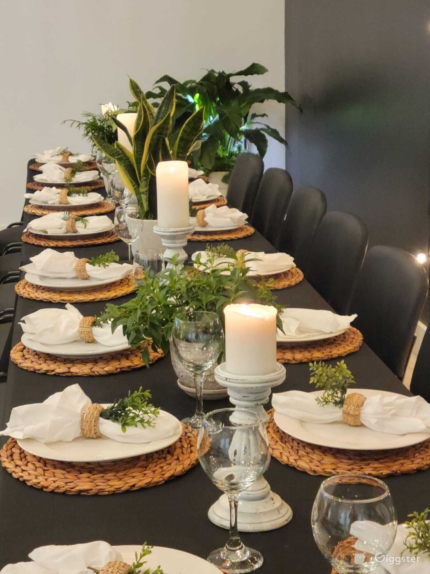 Oasis Events (boho, cozy, event room) | Rent this location on Giggster