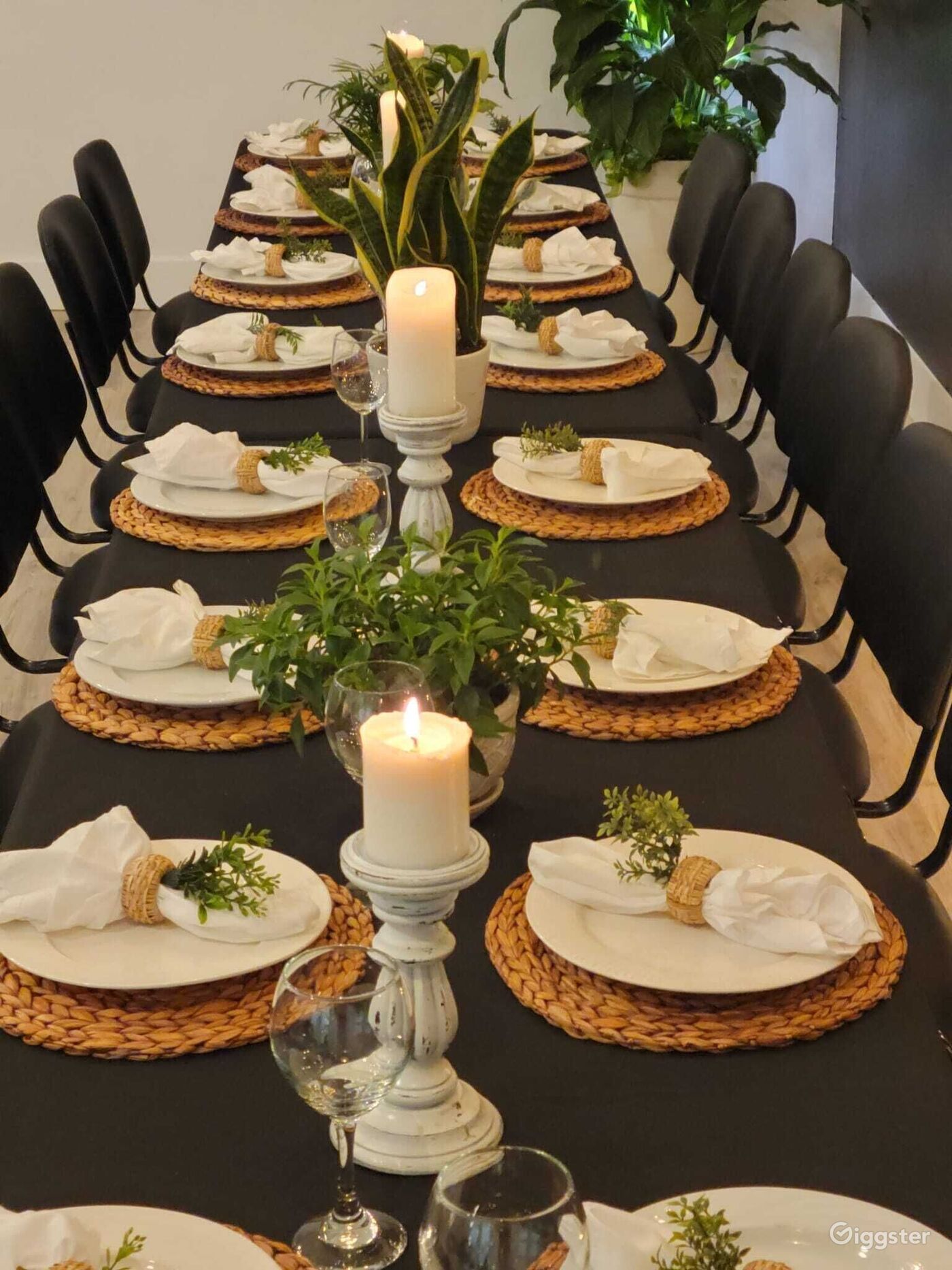 Oasis Events (boho, cozy, event room) | Rent this location on Giggster