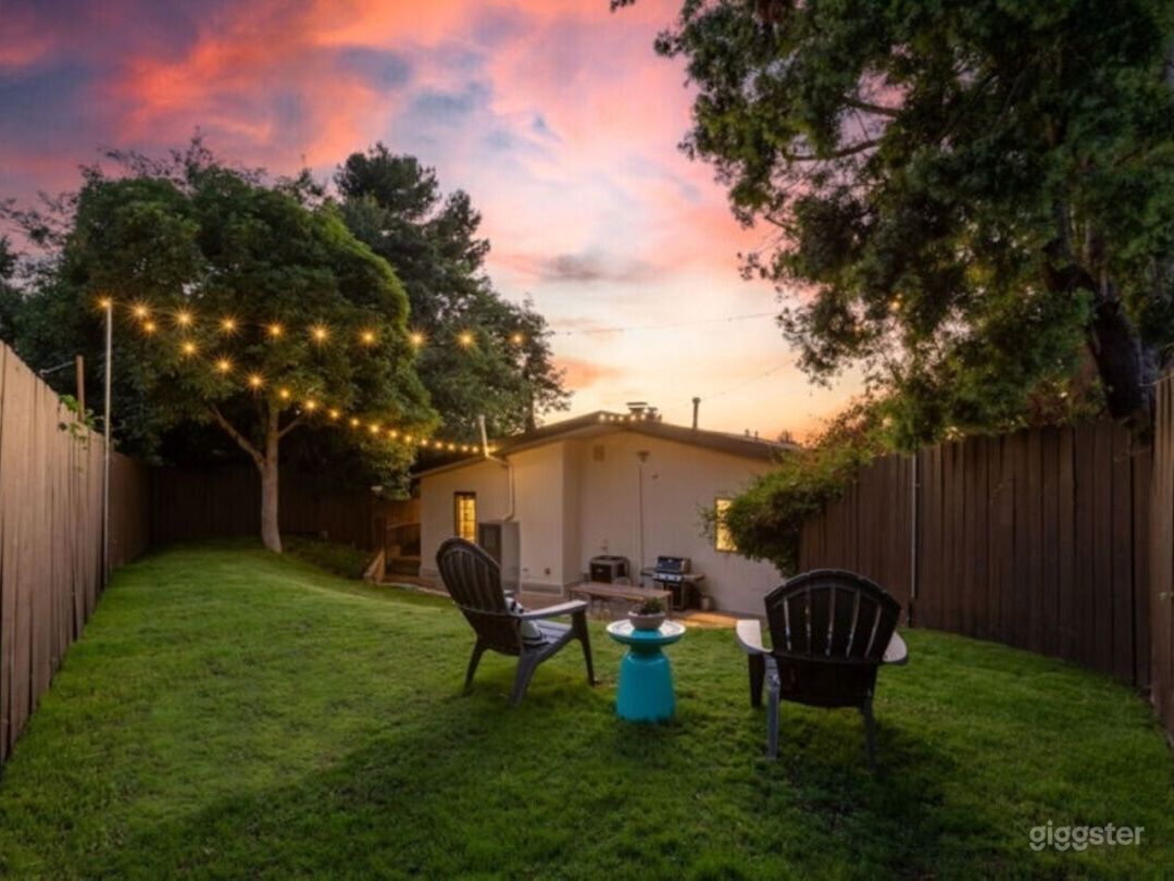 Chic 1970s Mount Washington Backyard | Rent this location on Giggster