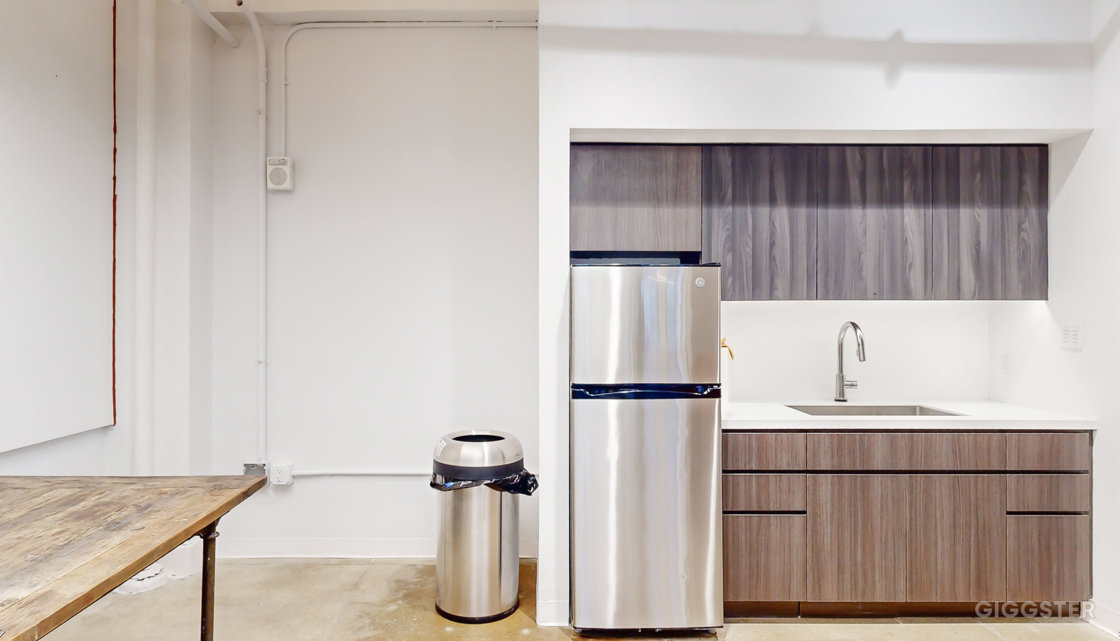 Amazing Extra Large Flex Midtown Event Loft | Rent this location on ...