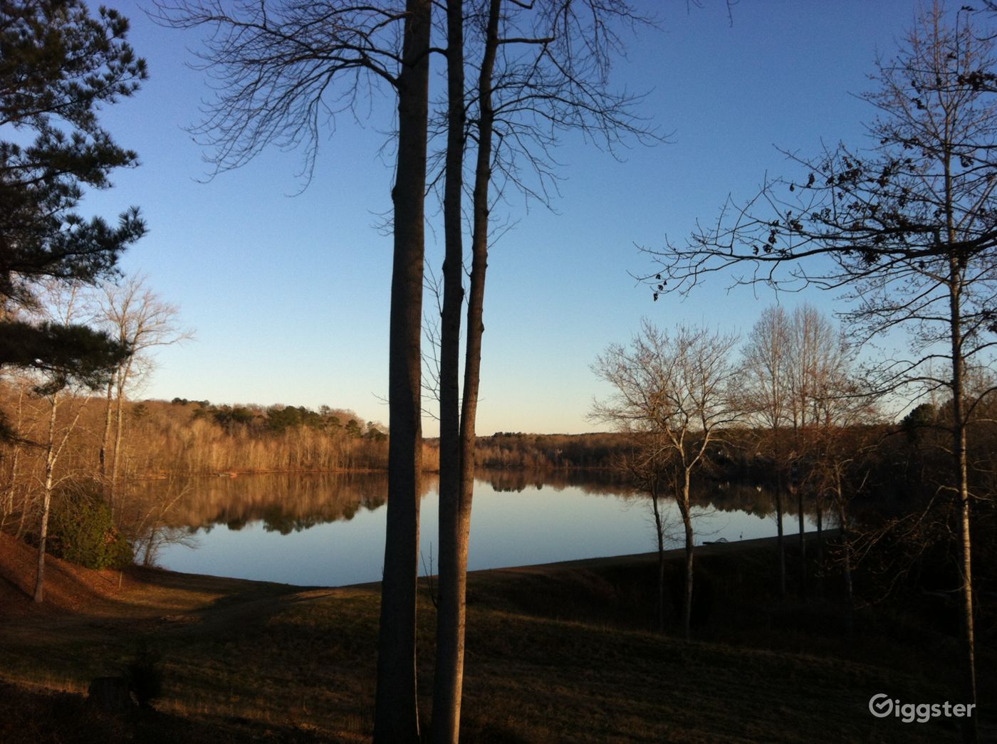 Breath-taking view 35-acre lake 70 acres woodlands | Rent this location ...