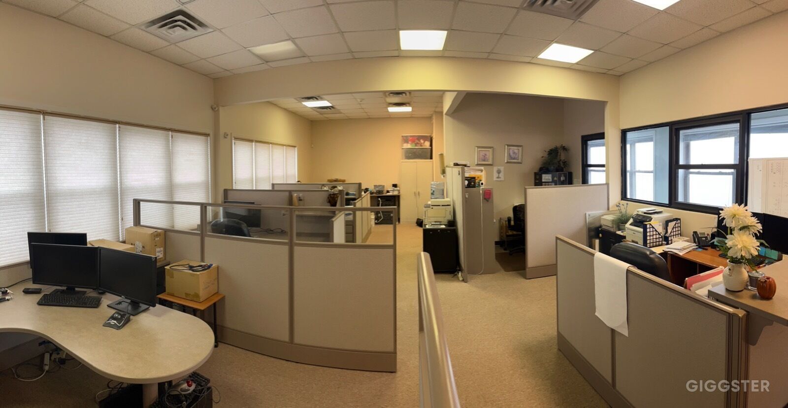 Office on the Bay | Rent this location on Giggster