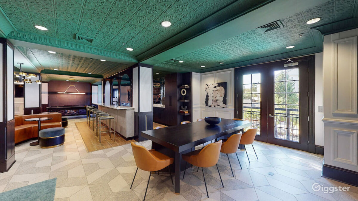 Pub-Style Lounge in Alexandria | Rent this location on Giggster