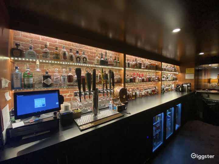 Slow Burn Cigar Bar | Rent this location on Giggster