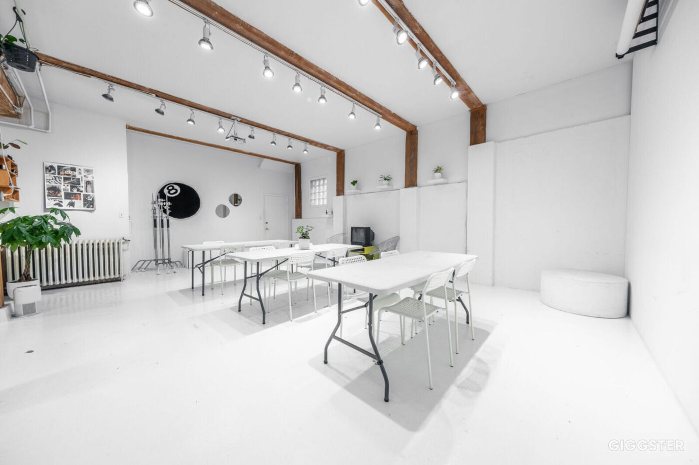 Bright & Spacious Mount Pleasant Studio | Rent this location on Giggster