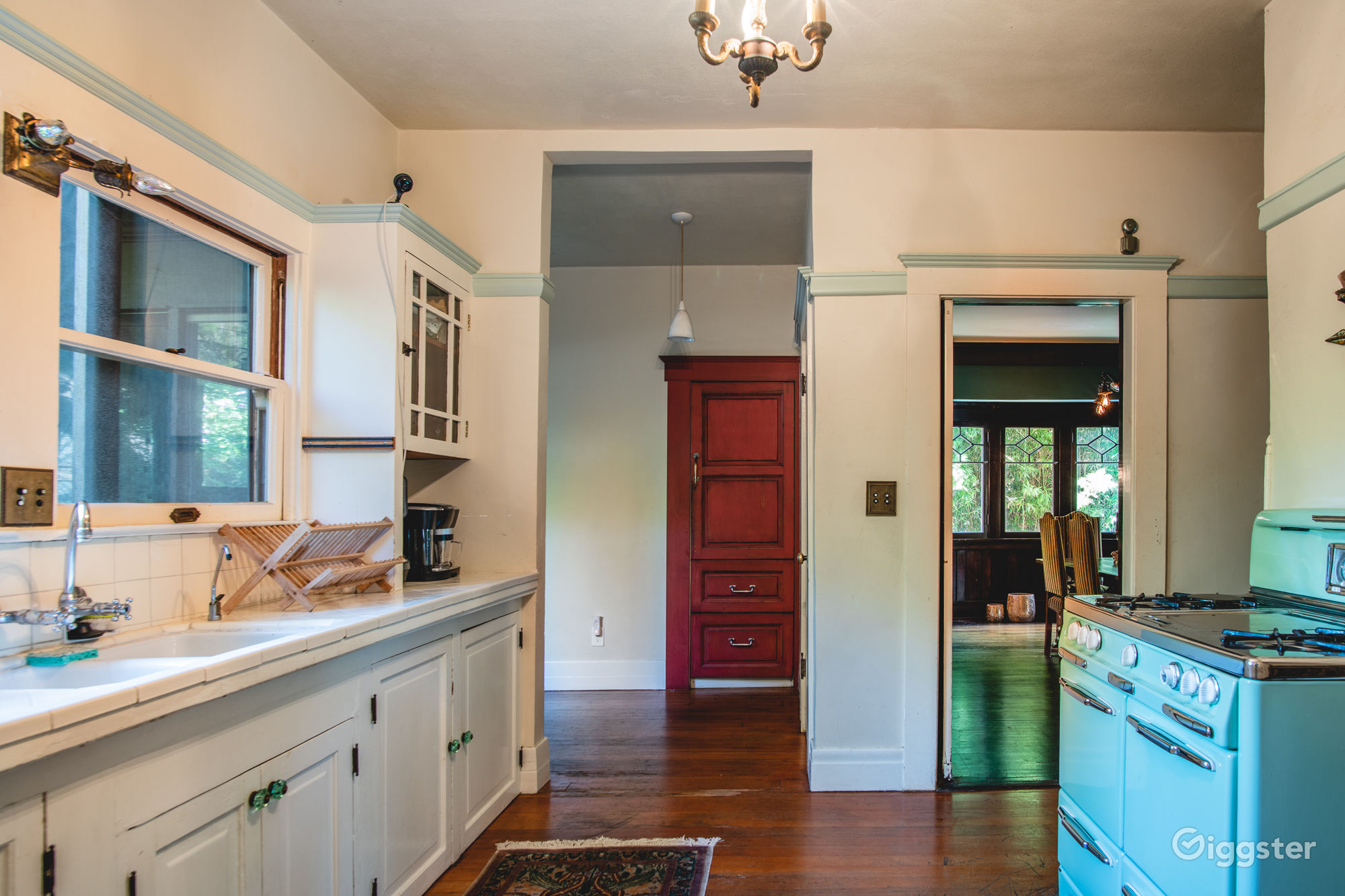 Gorgeous 1909 historic craftsman/ victorian home | Rent this location ...
