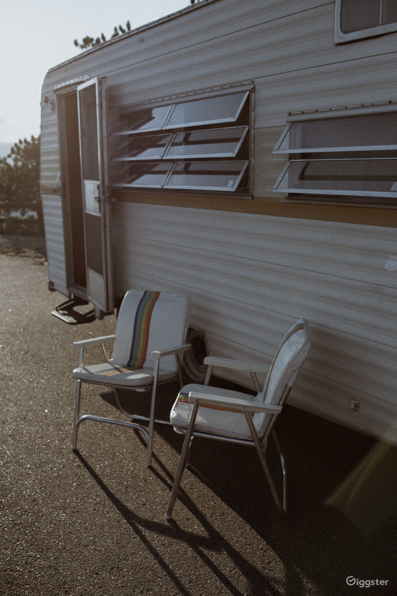 Vintage 1975 Retro Travel Trailer Camper | Rent this location on Giggster