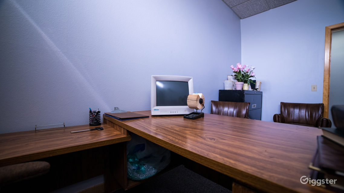 90s Retro Office Space | Rent this location on Giggster