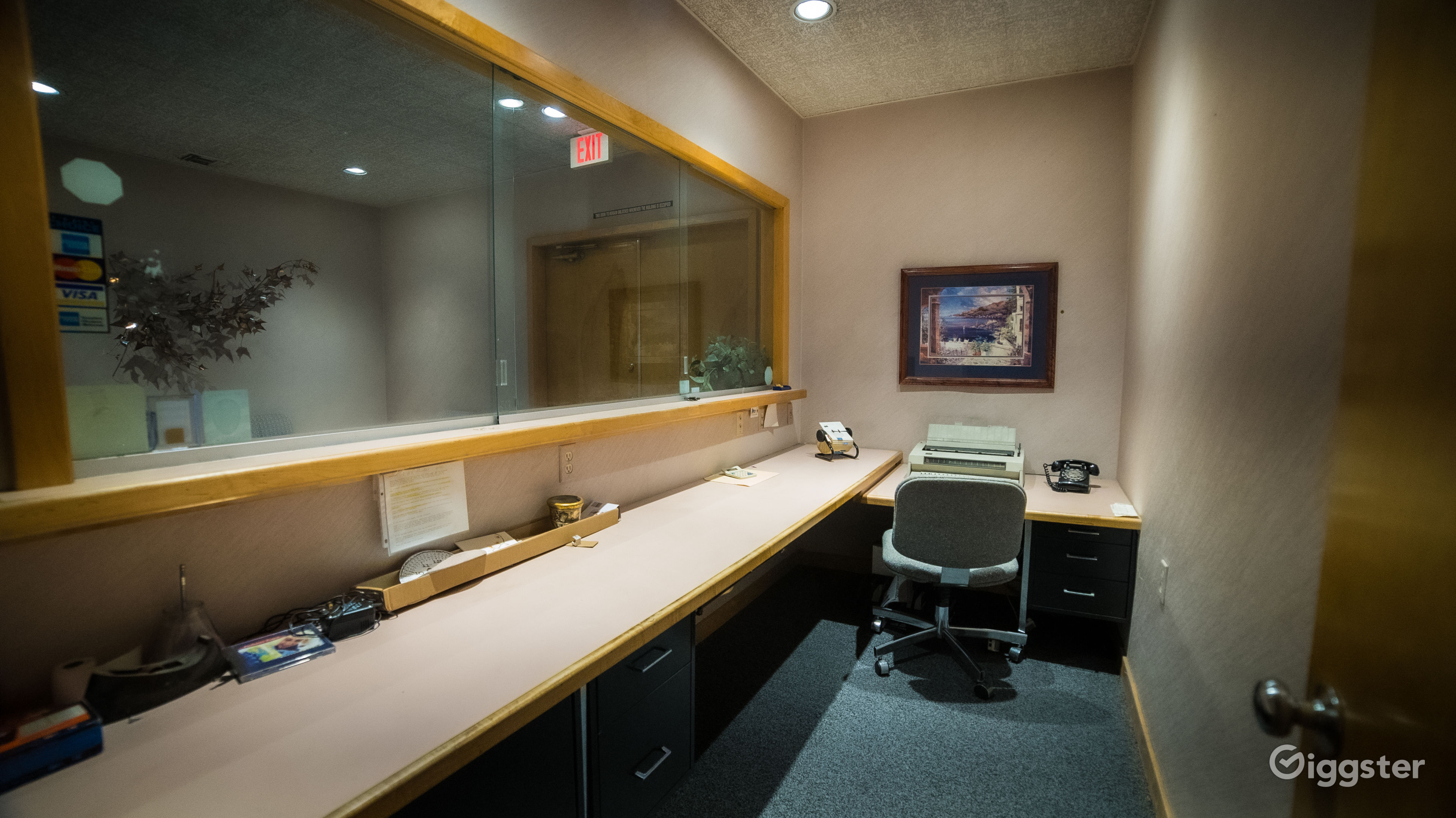 90s Retro Office Space | Rent this location on Giggster