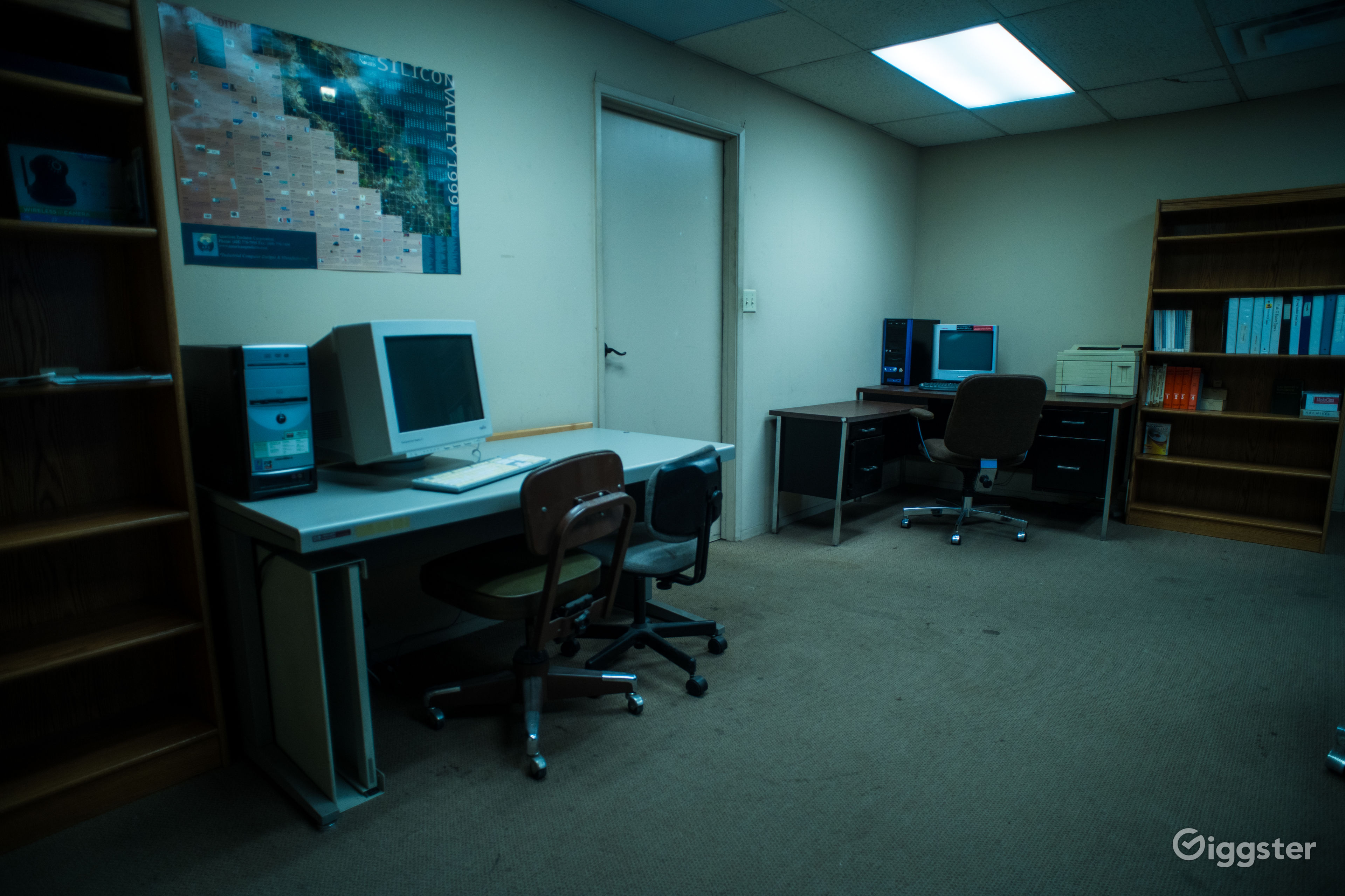 90s Retro Office Space | Rent this location on Giggster