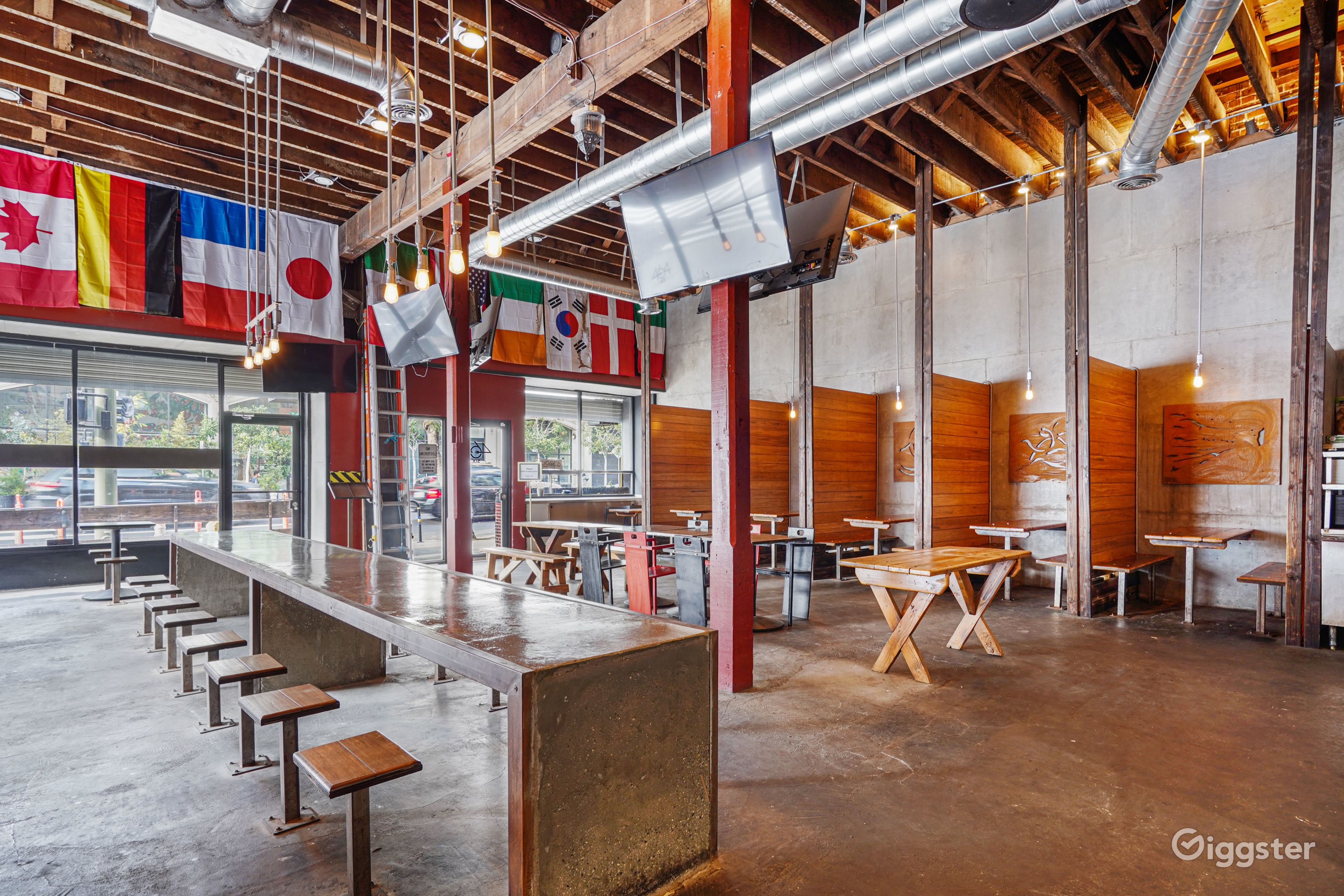 Rustic Modern Gastropub Restaurant / Sports Bar | Rent this location on ...