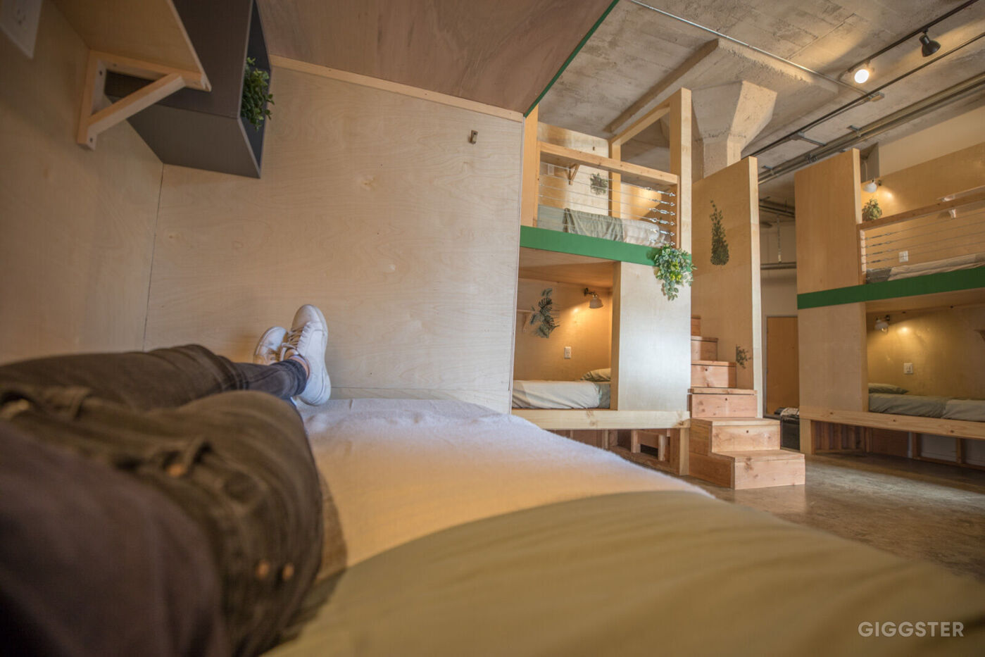 Custom Bunks Co-Living at PodShare Hollywood/Vine | Rent this location ...