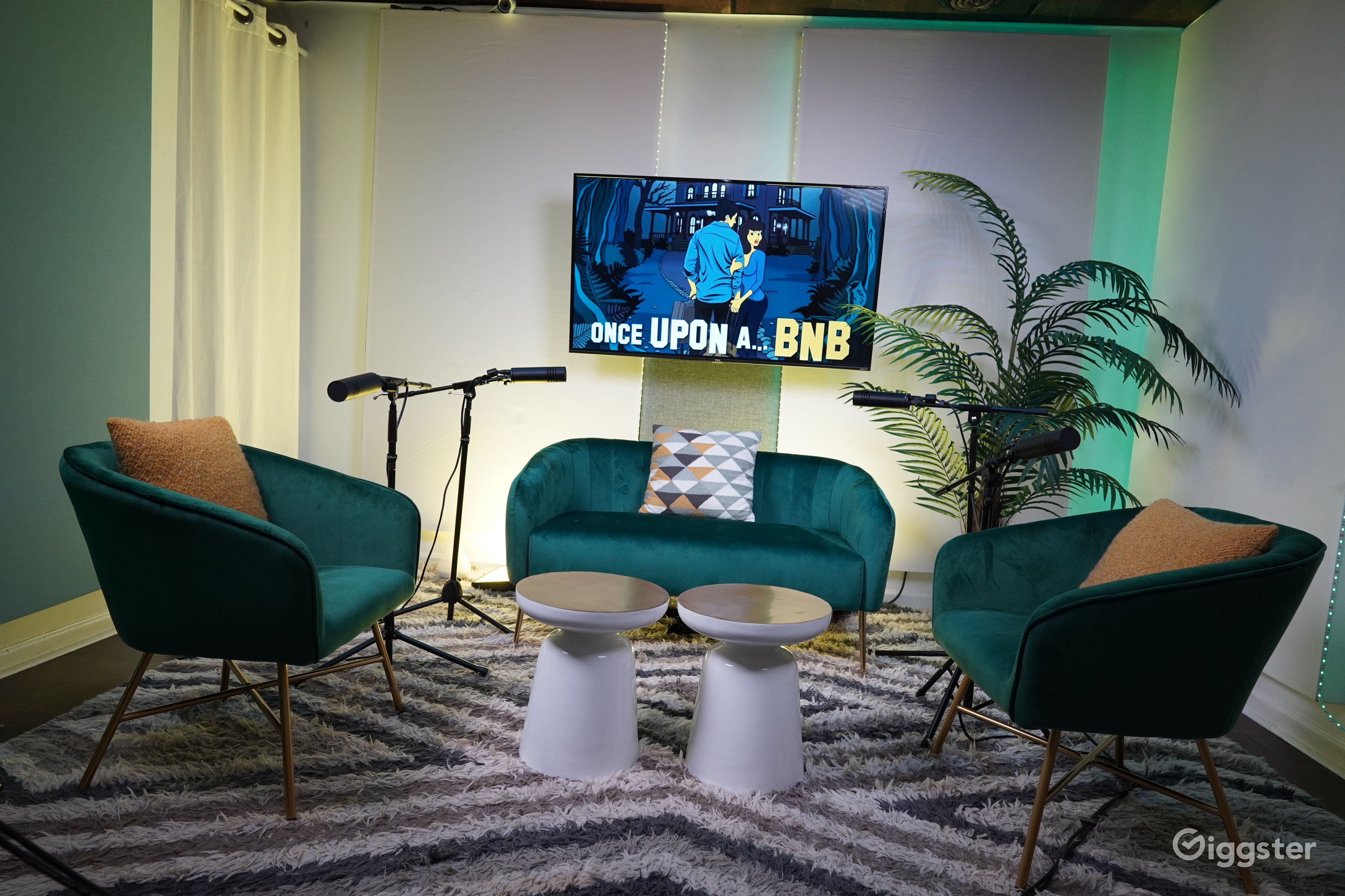 STATE OF THE ART PODCAST PRODUCTION STUDIO | Rent this location on Giggster