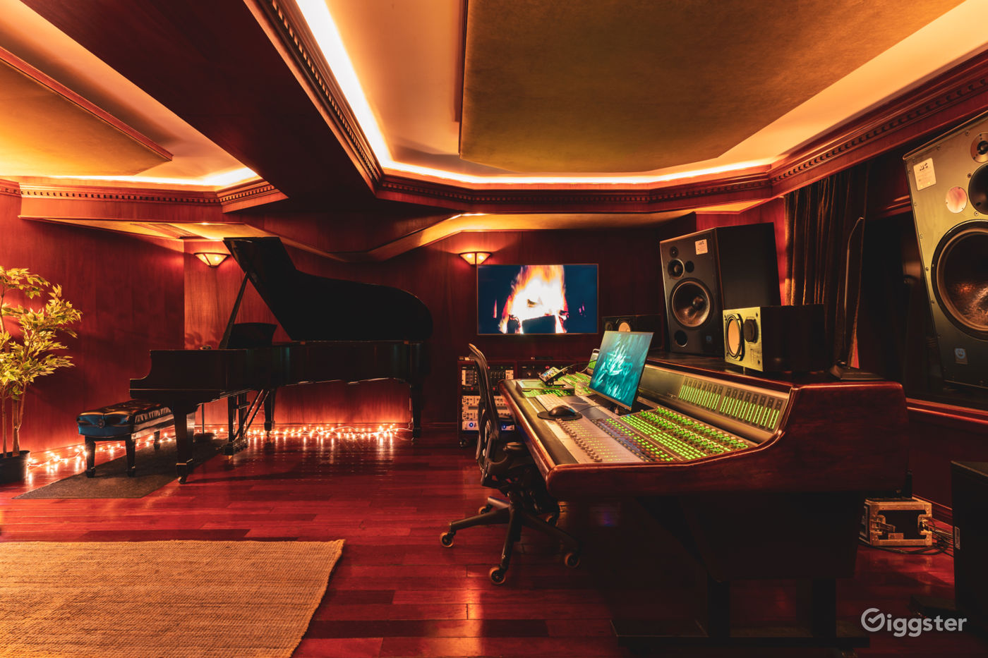 LA's Premiere Recording Studio (Studio B) | Rent this location on Giggster