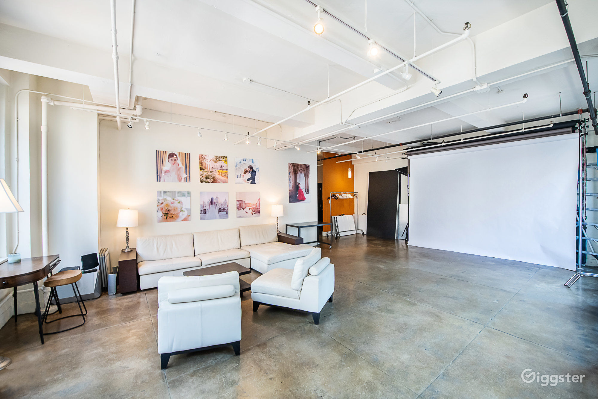Fantastic Midtown Art Studio with skyline views! | Rent this location ...