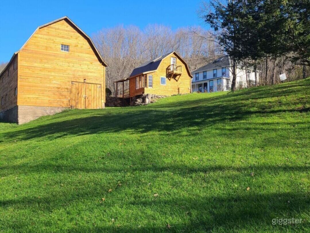 Mountain View Backyard Farmstead | Rent this location on Giggster