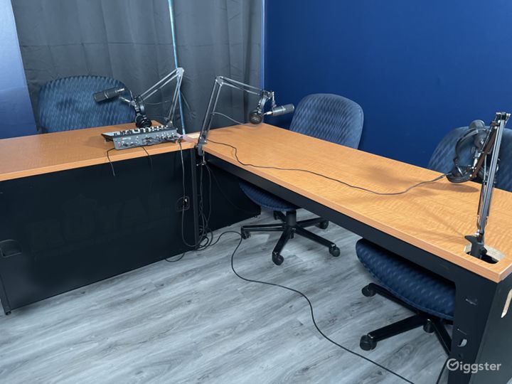 Blue Podcast studio room in Stamford | Rent this location on Giggster