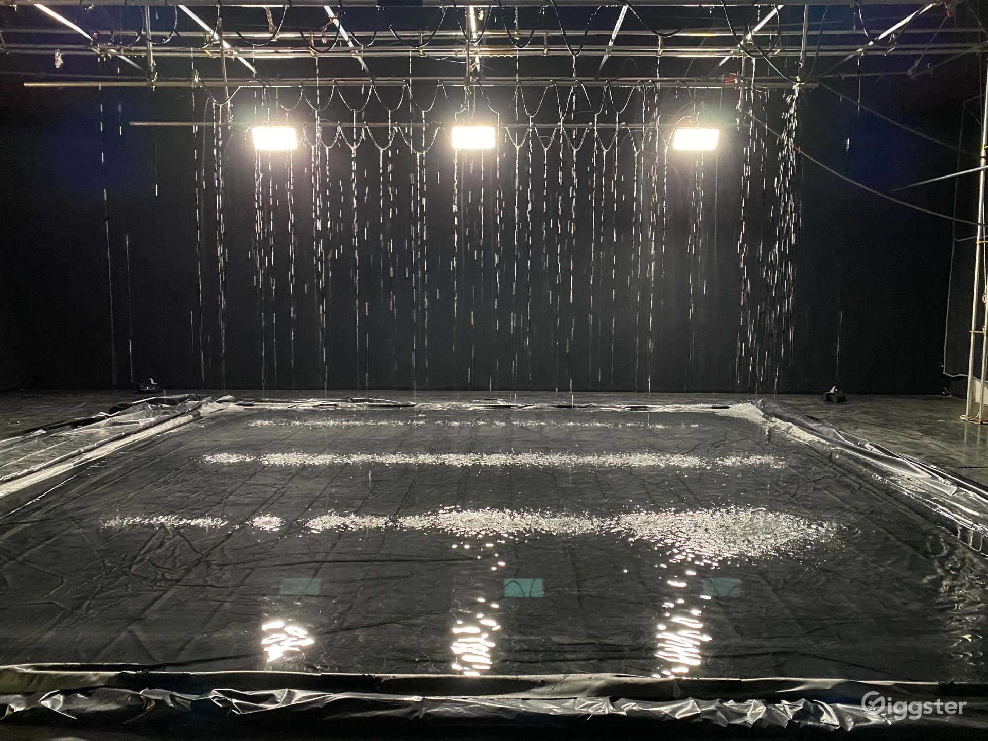 Huge Water and Rain Stage | Rent this location on Giggster