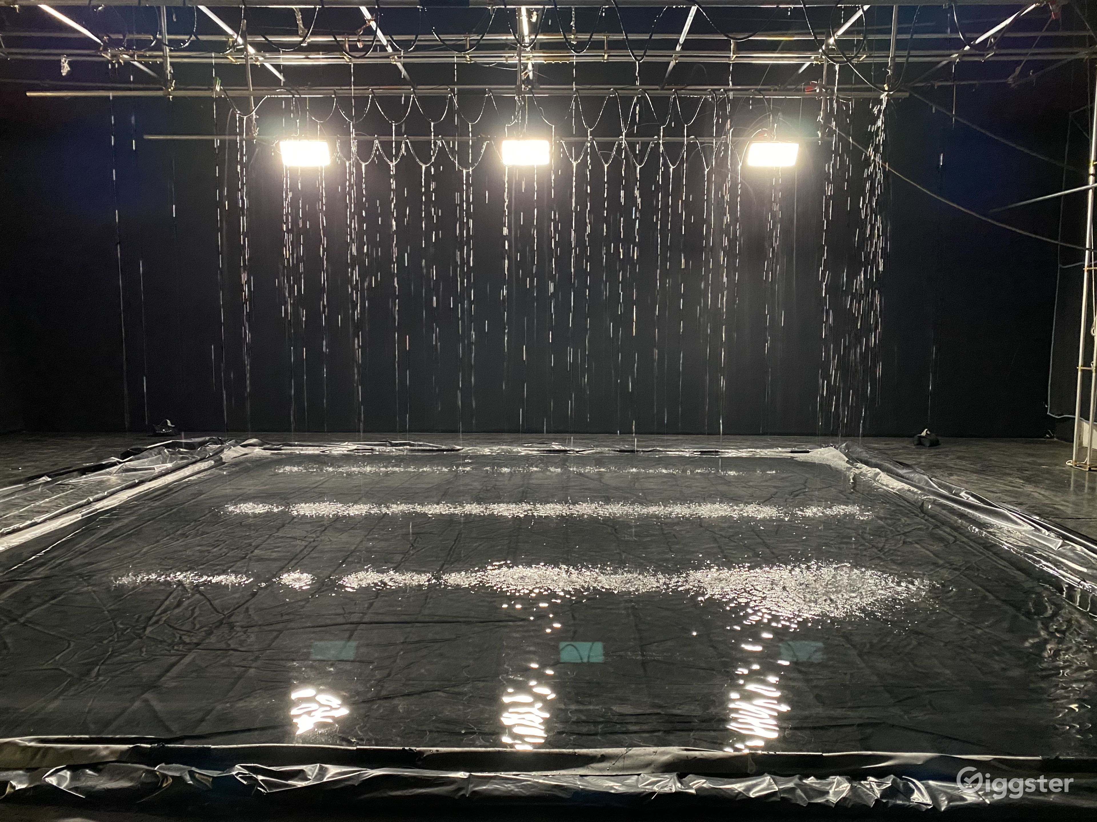 Huge Water and Rain Stage | Rent this location on Giggster