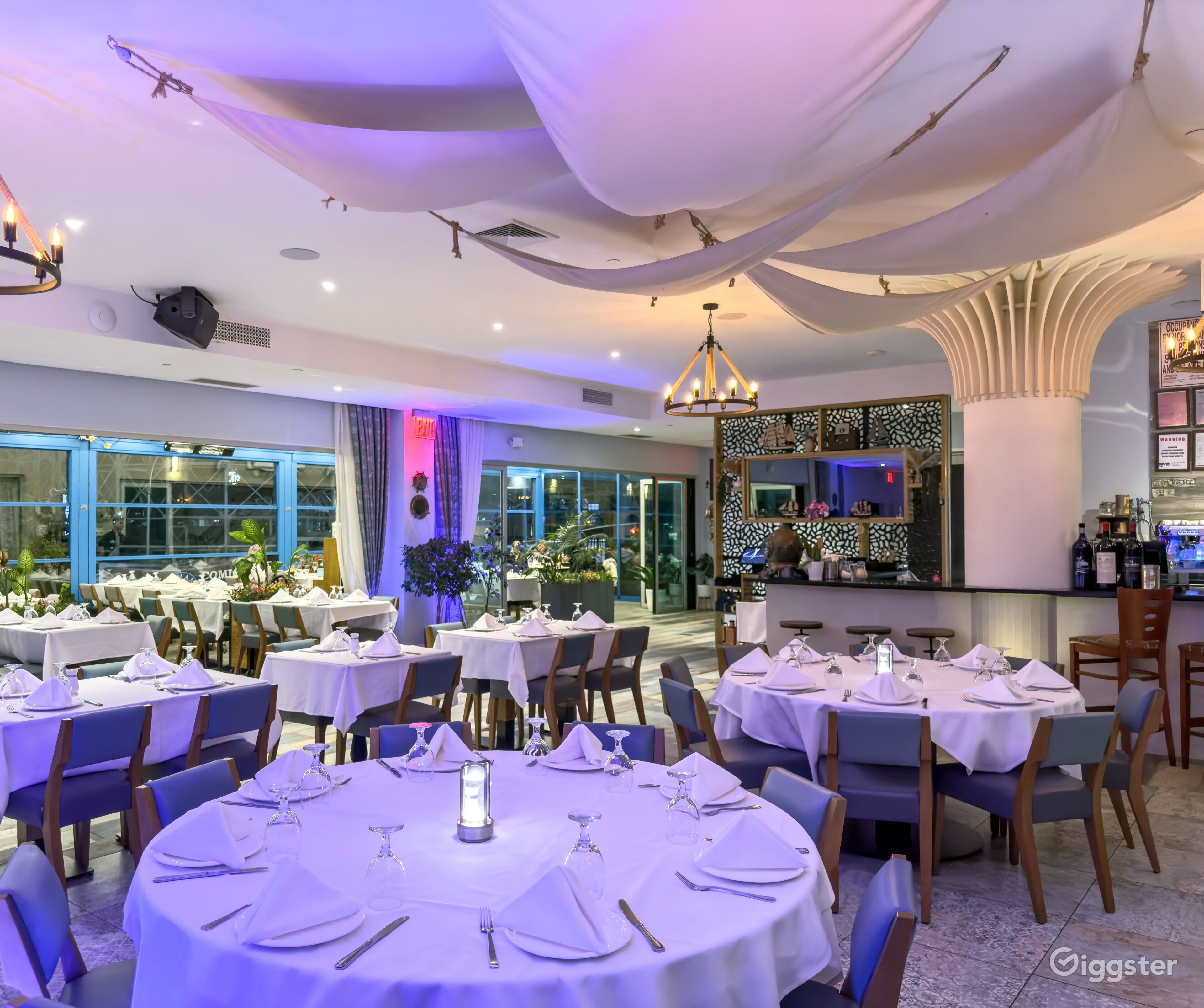 Fine-Dining Restaurant, Stage, Coney Island Views | Rent this location ...