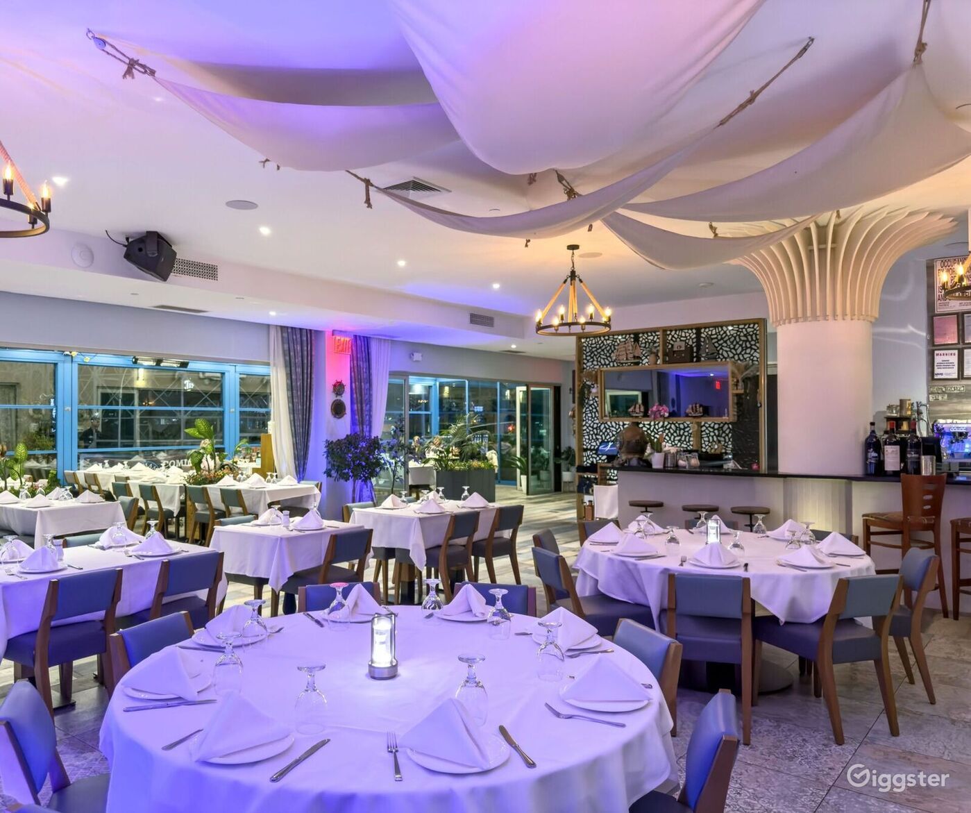Fine-Dining Restaurant, Stage, Coney Island Views | Rent this location ...
