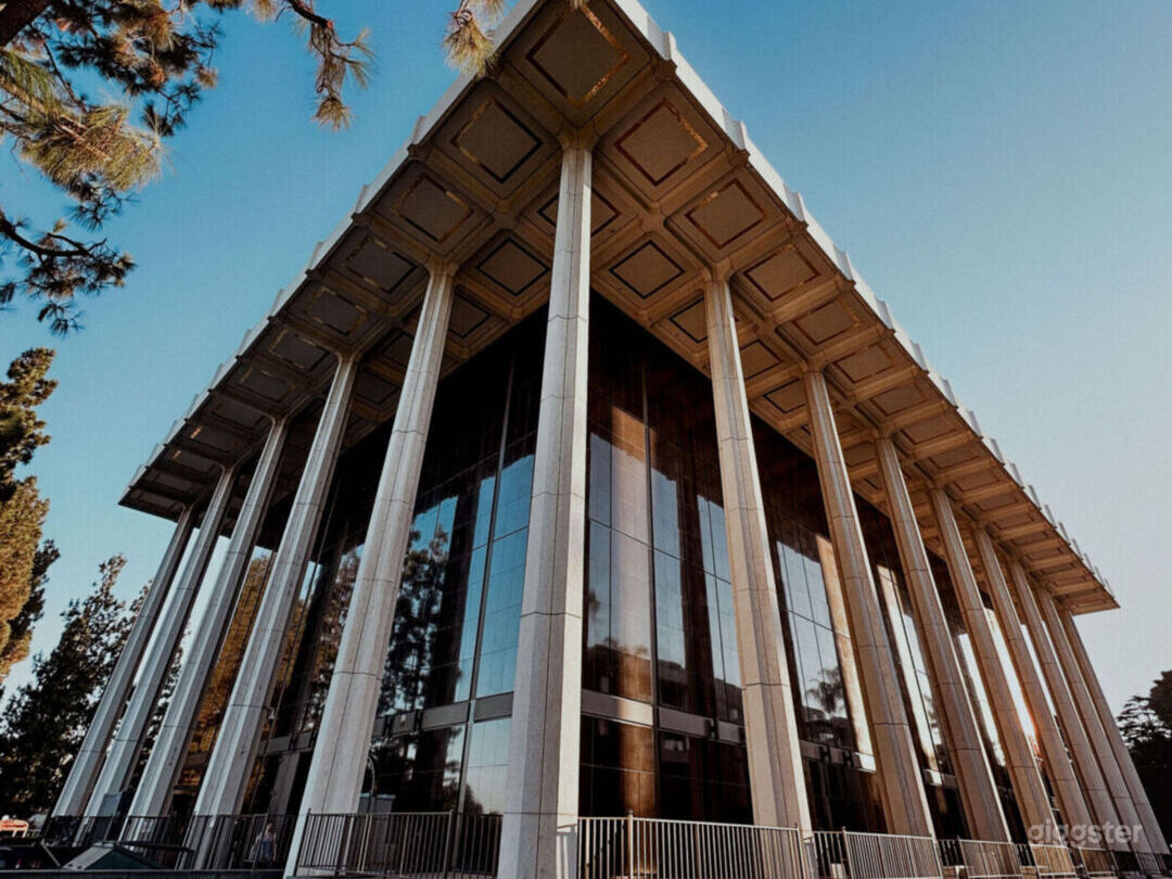Historic Grand Auditorium | Rent this location on Giggster