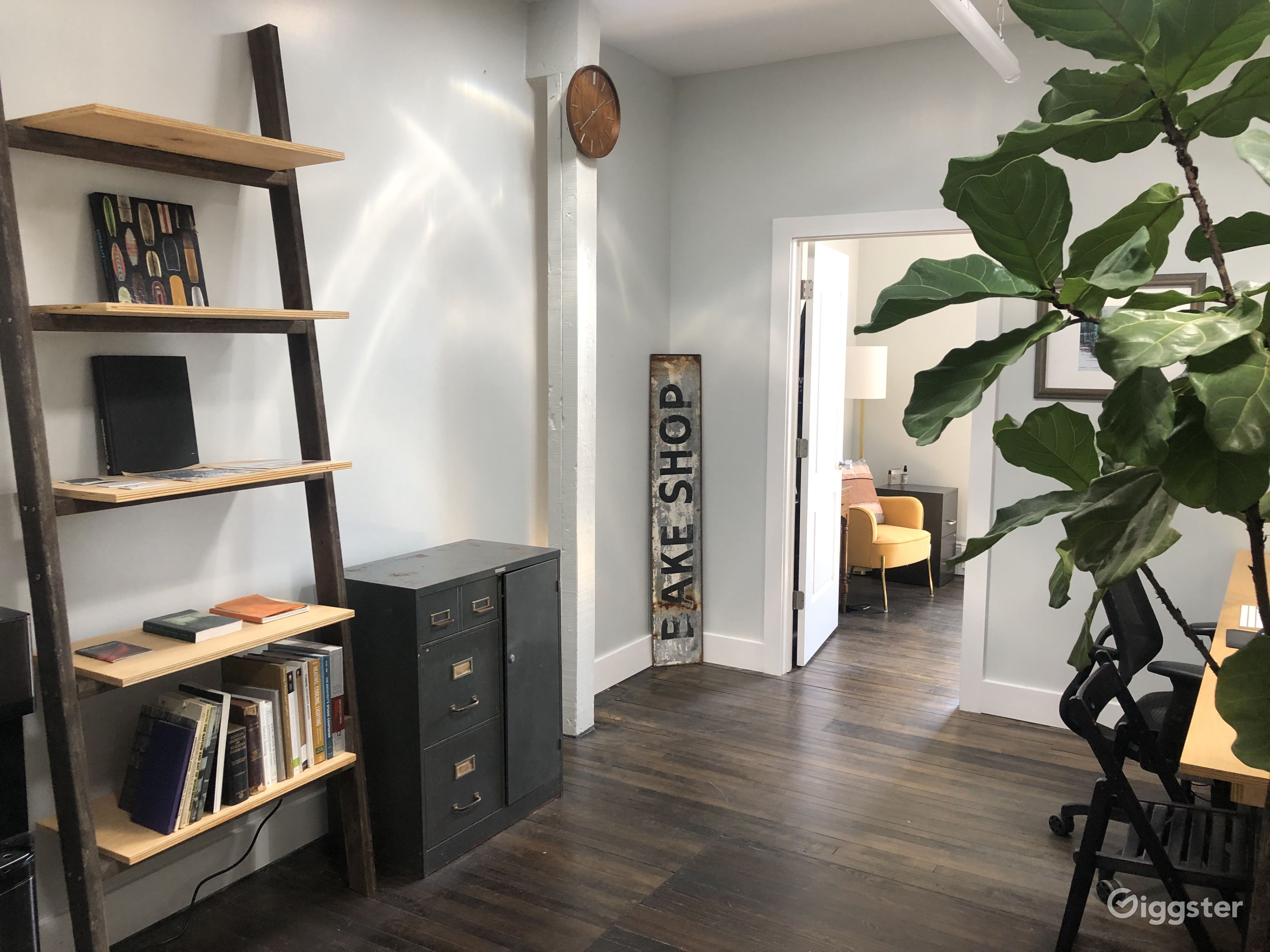 Therapy Office | Rent this location on Giggster