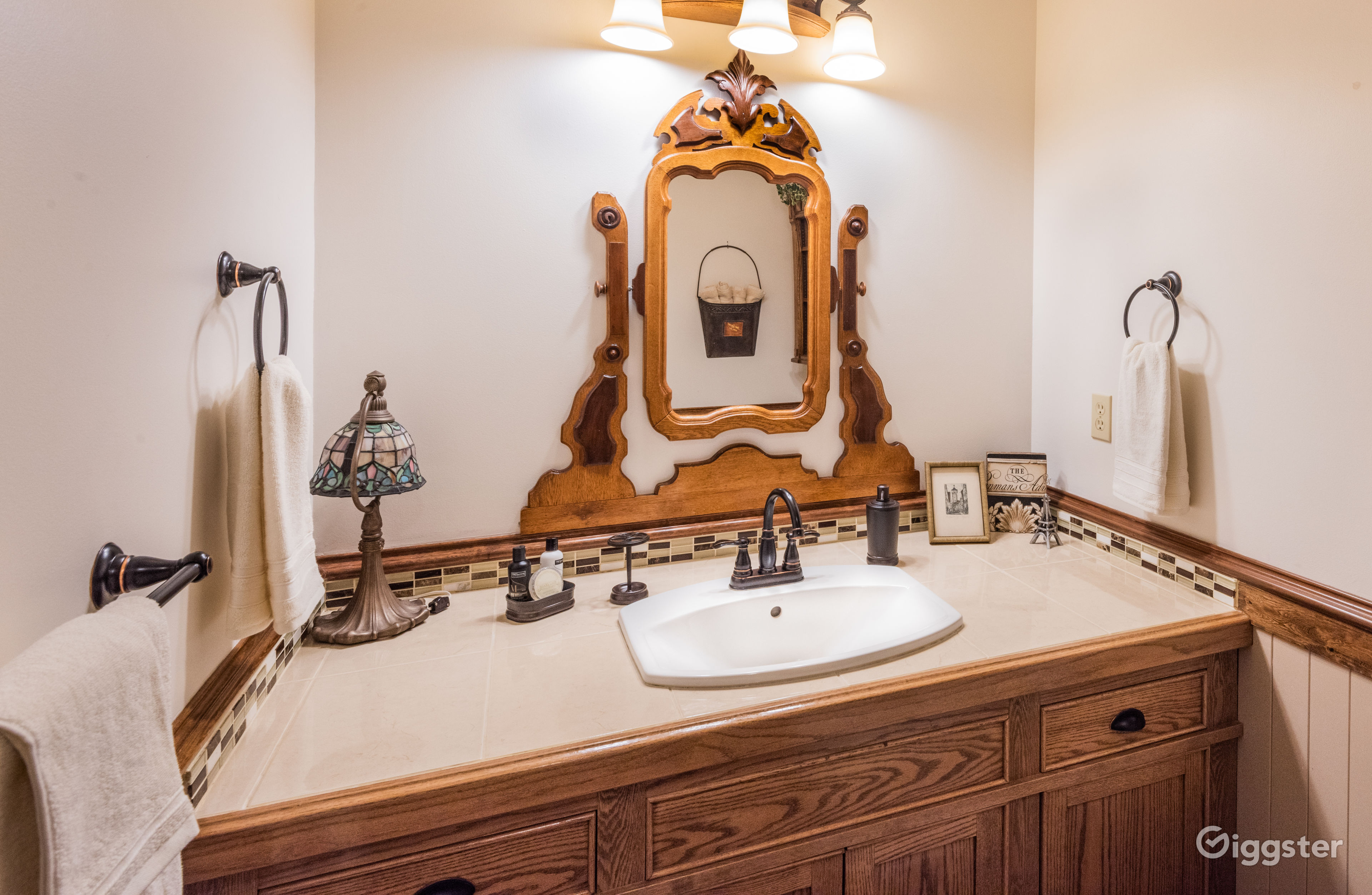 Storybook Setting in Washington State | Rent this location on Giggster