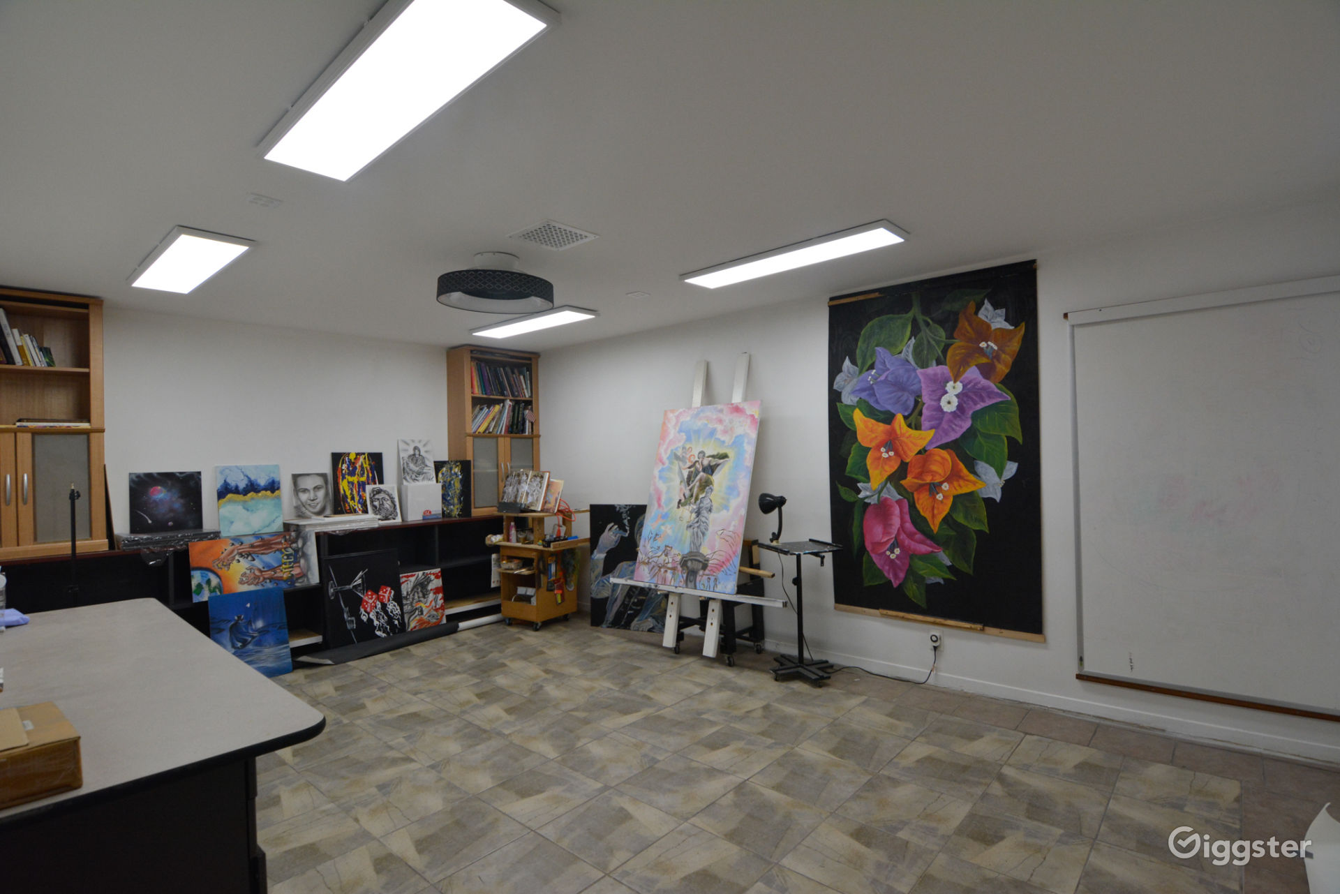 Creative Art Studio | Rent this location on Giggster