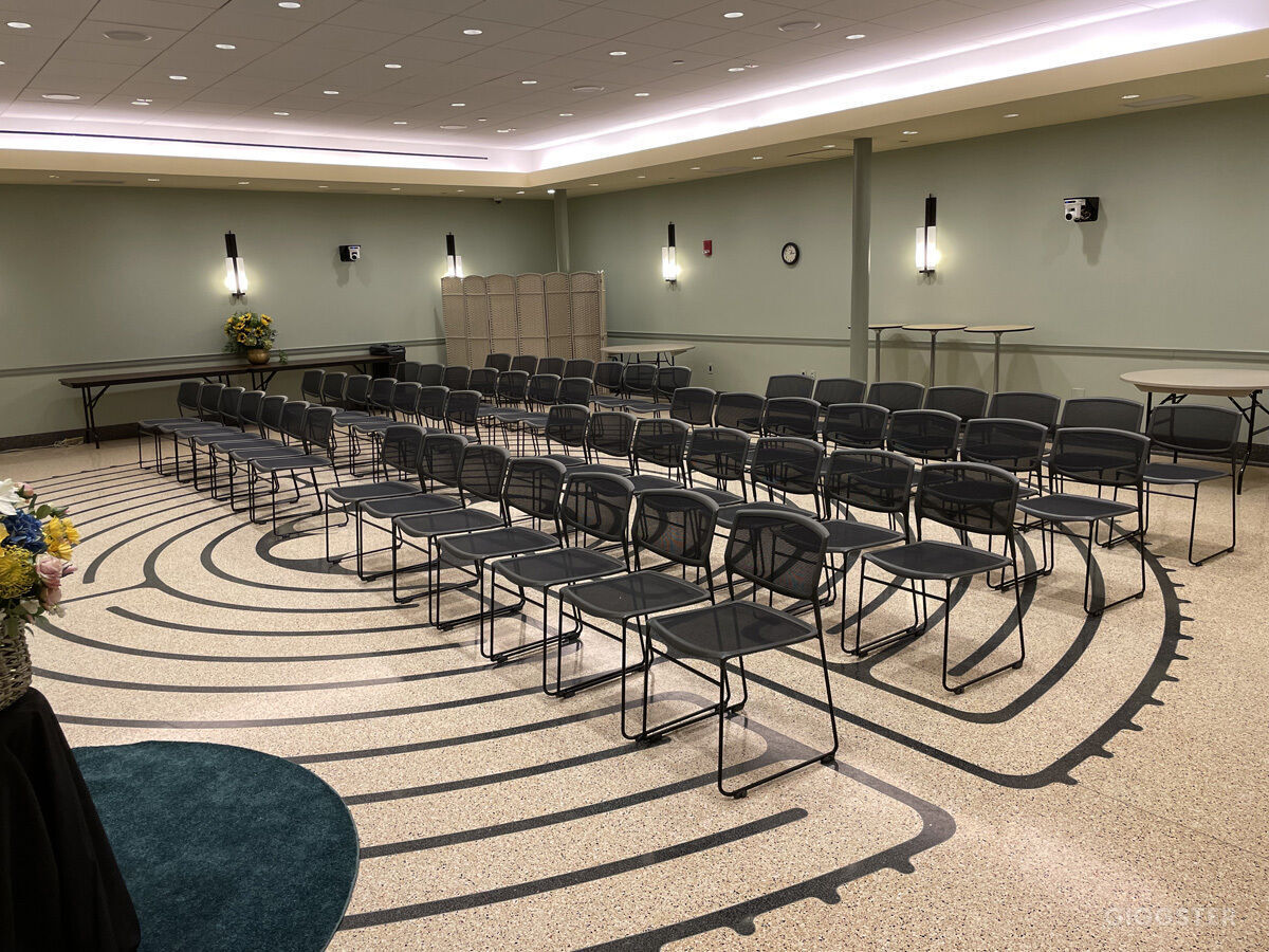 The Labyrinth: Flexible Assembly Space in NYC | Rent this location on ...