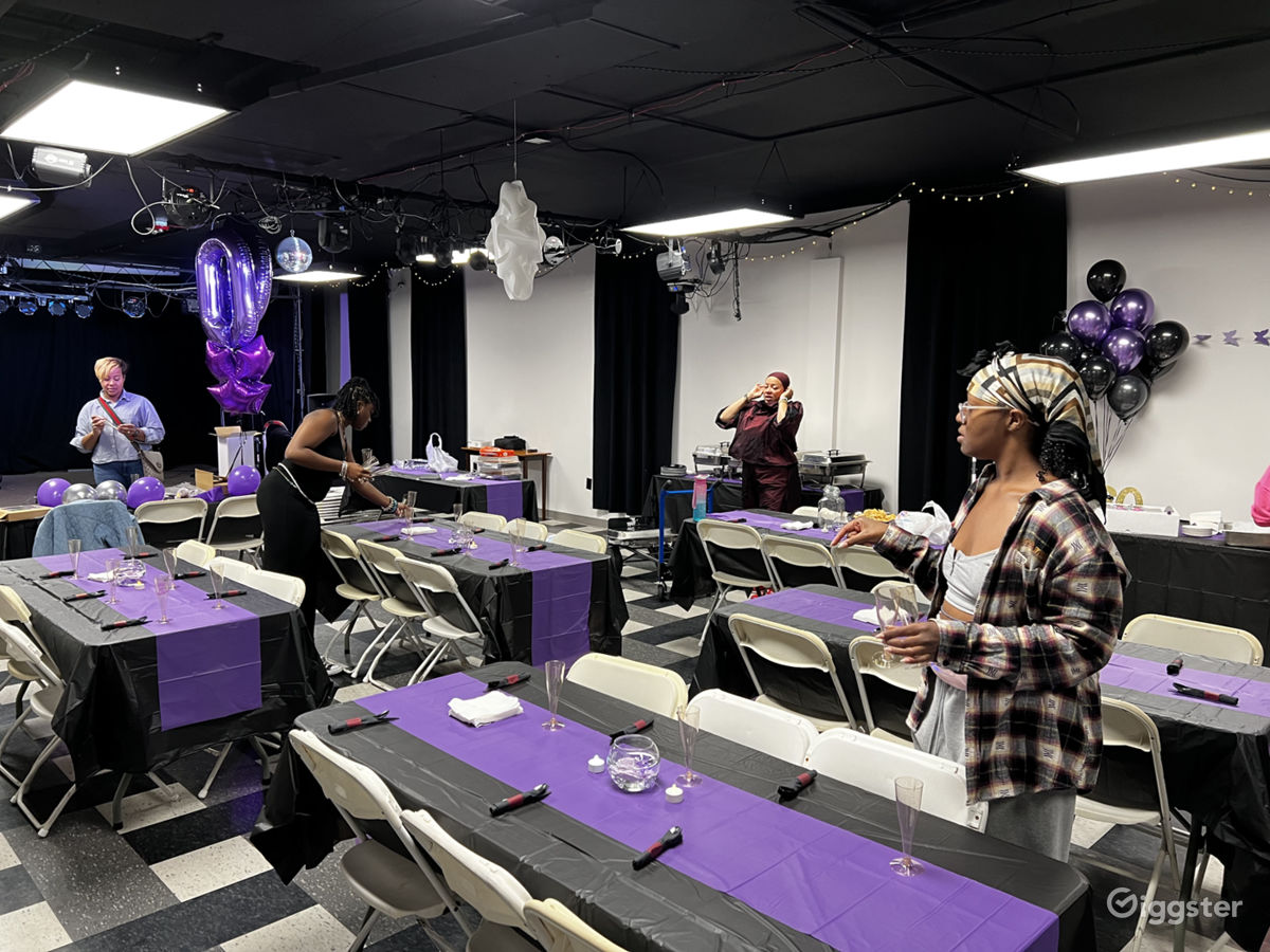 The BEST Christmas Party venues for rent near me | Giggster