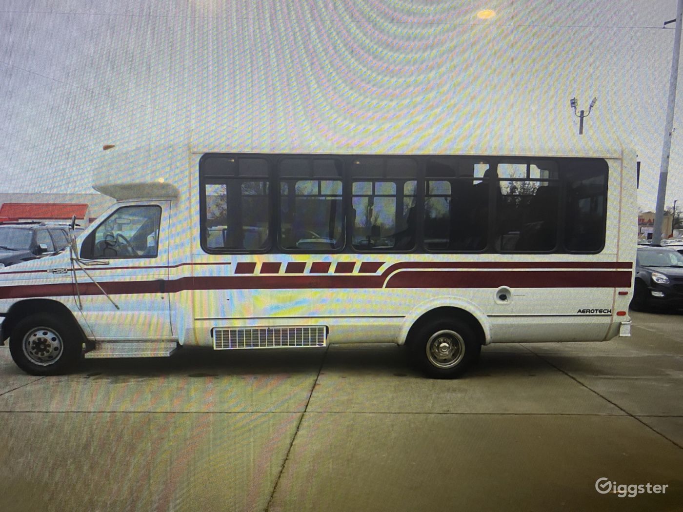 20 passenger bus | Rent this location on Giggster