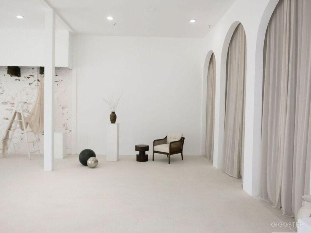 Modern Urban Venue & Studio in DT Bakersfield | Rent this location on ...