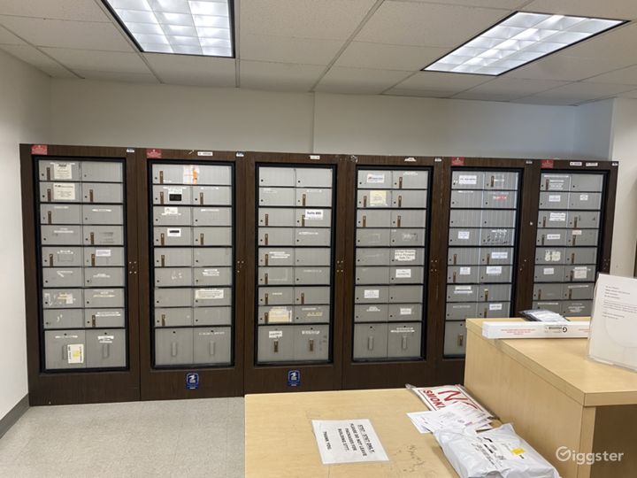 LARGE OFFICE MAILROOM (LAX) | Rent this location on Giggster