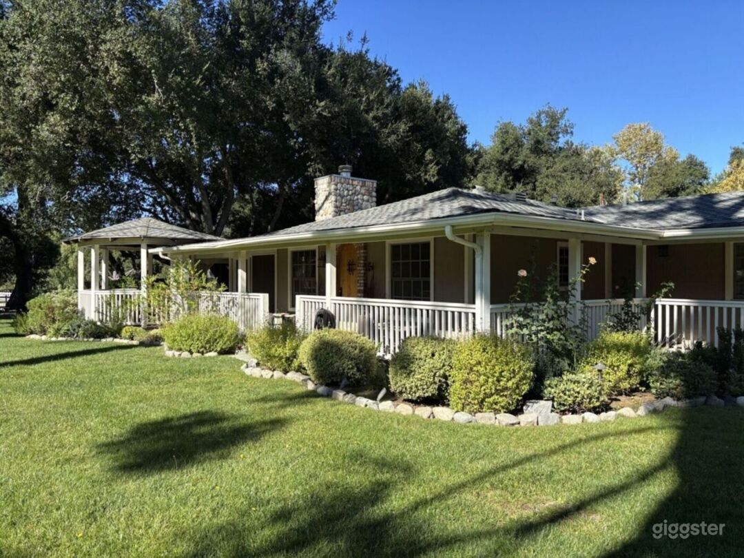 Giraffe Ranch - horse ranch with arena, barn, ranch house | Rent this ...