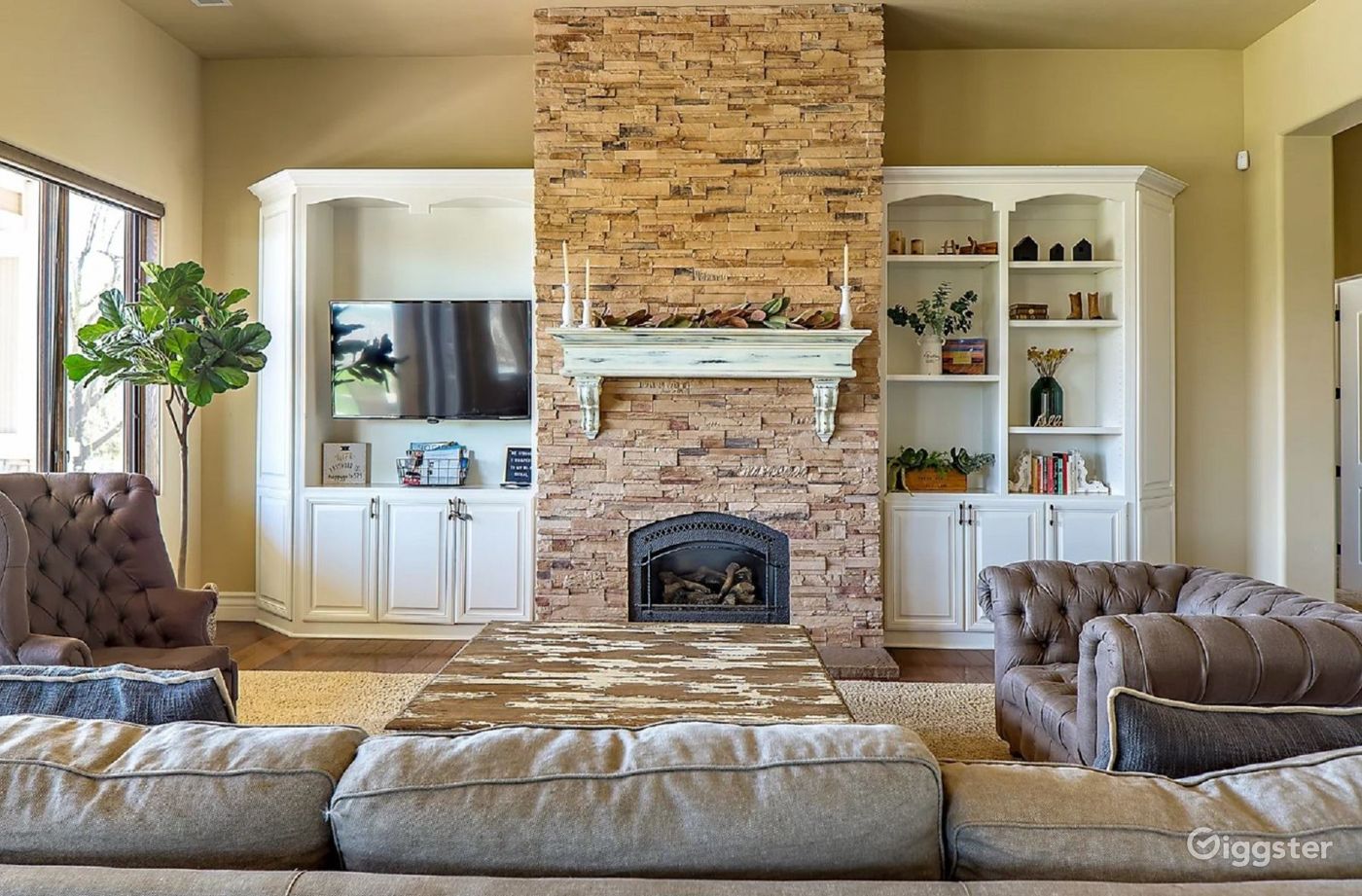 Frontier Farmhouse | Rent this location on Giggster