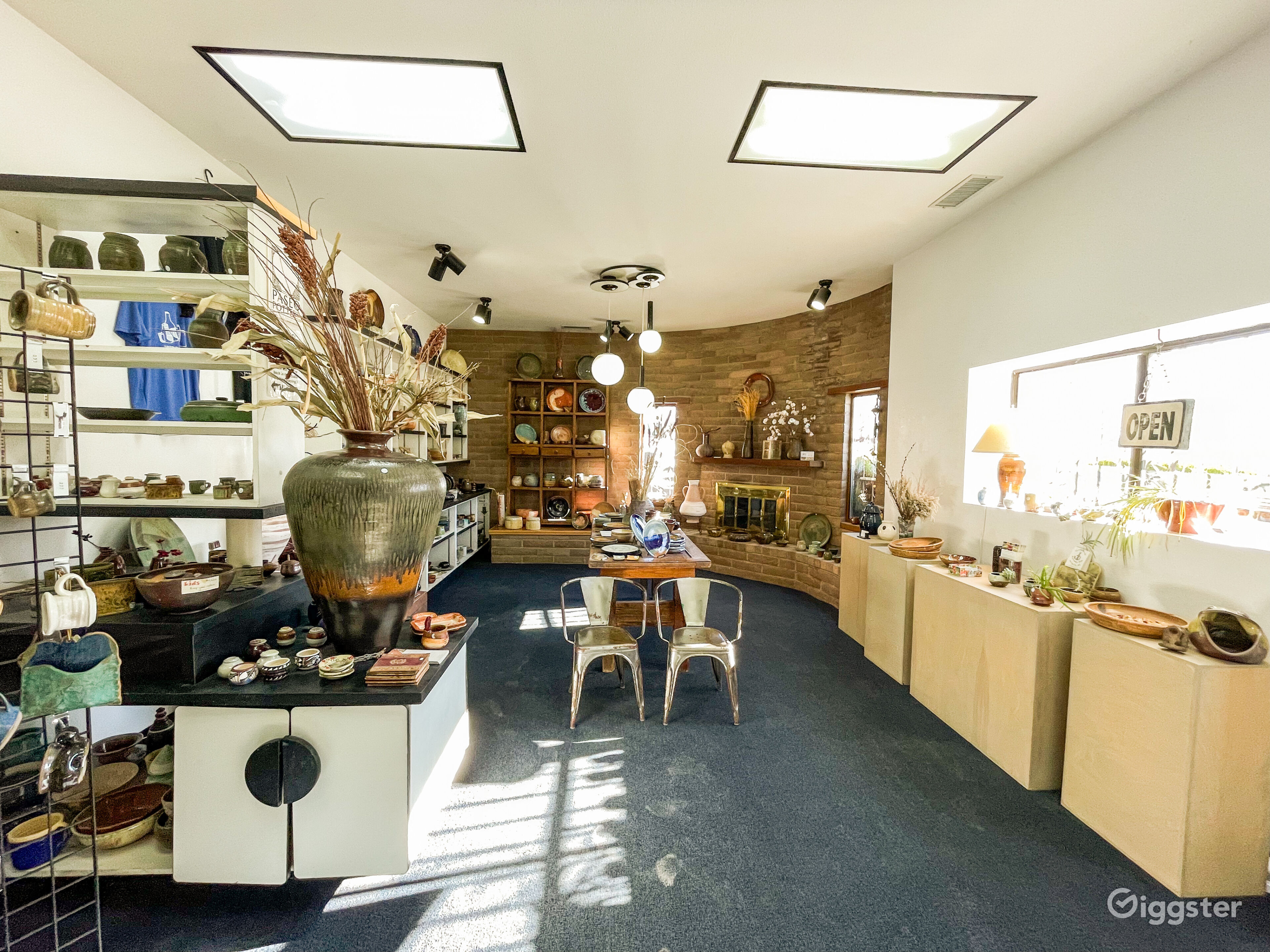 Large Fully Equipped Pottery Studio and Gallery | Rent this location on ...