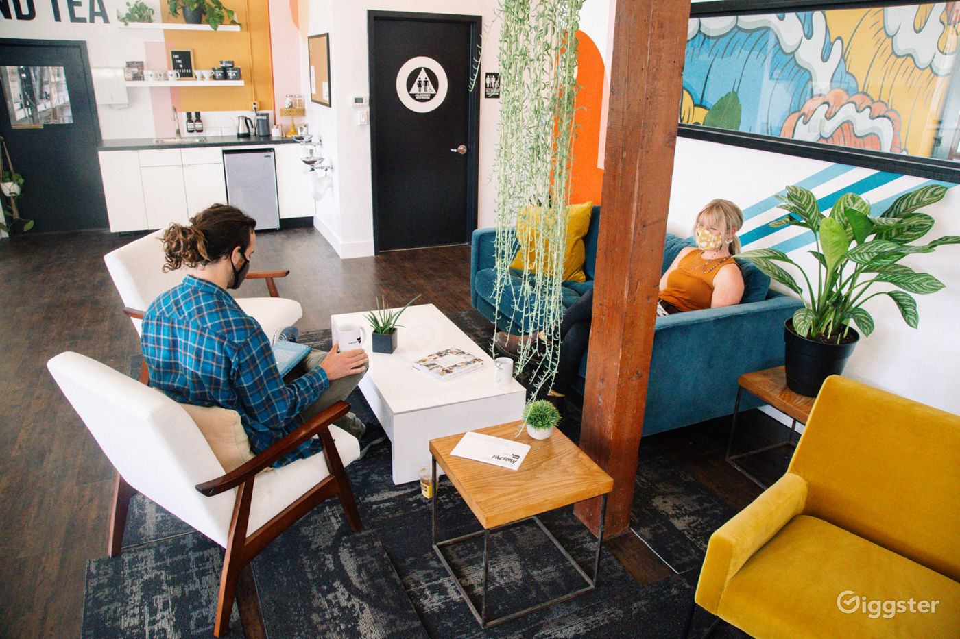 Open Meeting Area | Rent this location on Giggster