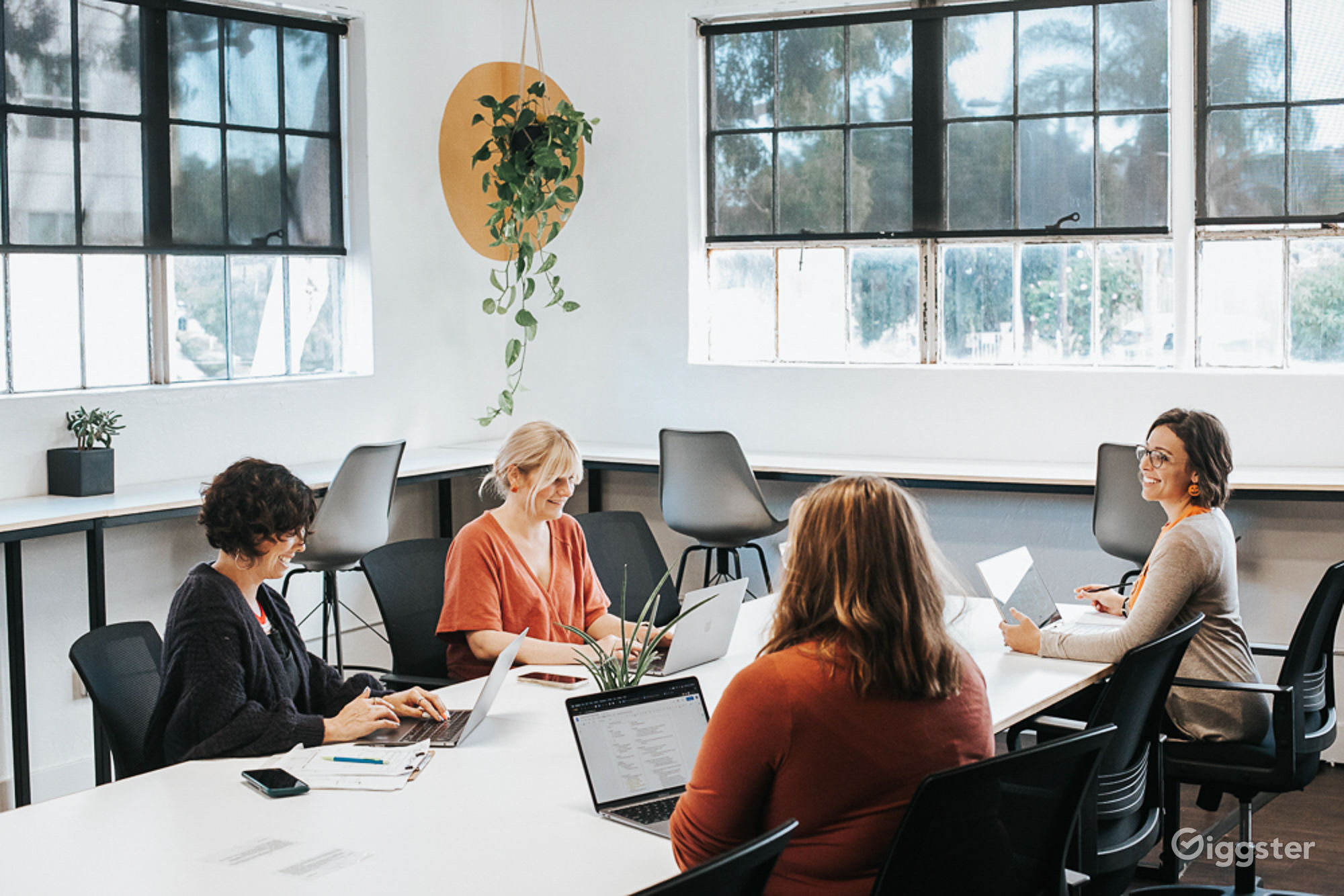 Open Meeting Area | Rent this location on Giggster