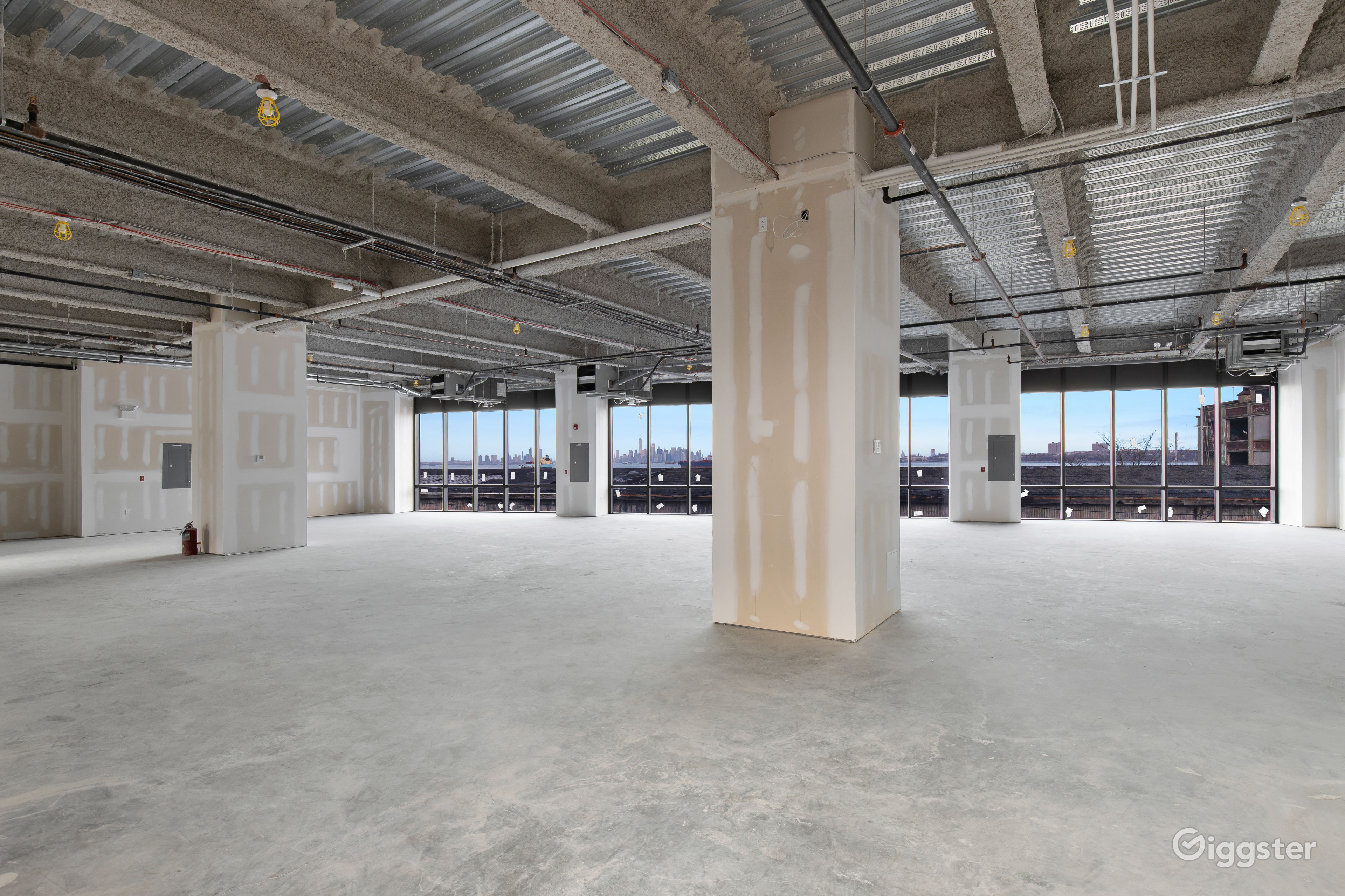 The BEST 10 Empty Warehouse spaces to rent near me | Giggster