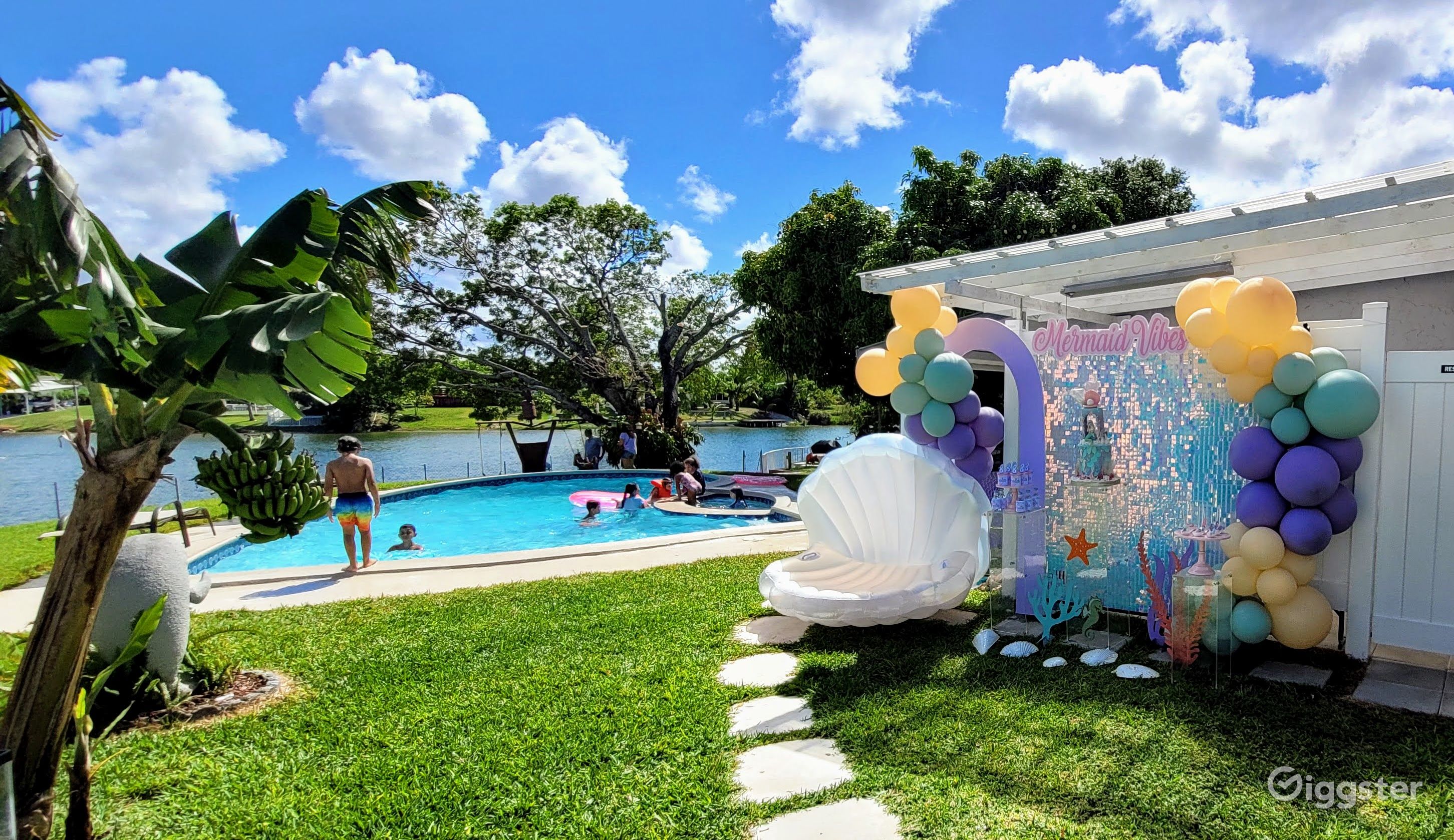 Pool, Lake & Kayak - Best Rated Private Pool in FL | Rent this location ...