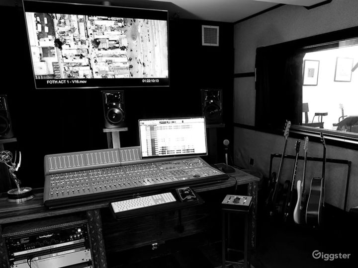 Santa Monica Recording Studio with Vinyl // Coffee | Rent this location ...