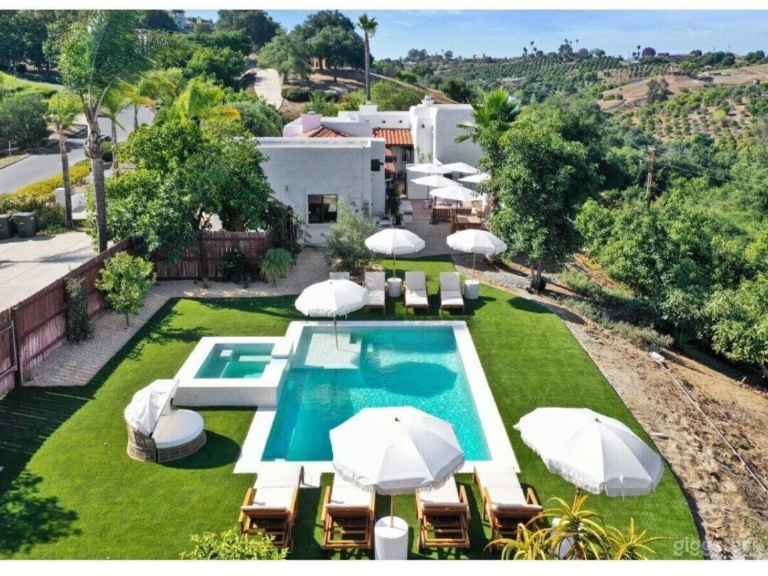 Pool with Luxury Valley View | Rent this location on Giggster