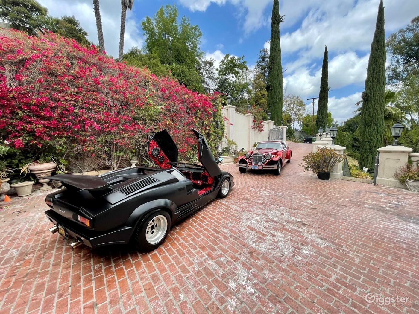 Lamborghini Countach Custom Car | Rent this location on Giggster