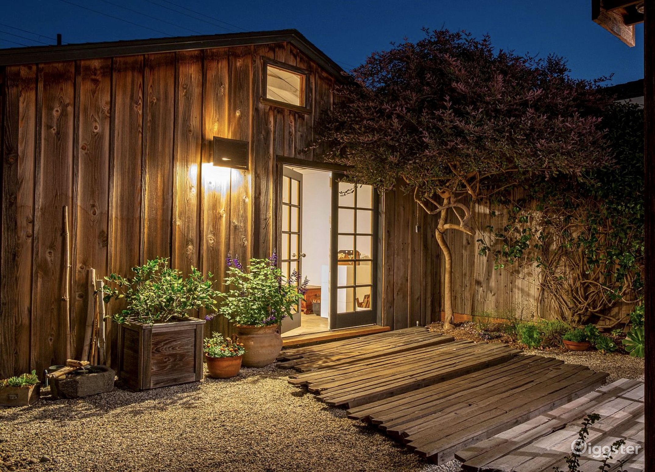 Japanese Zen Cottage, Garden, and Artist Studio | Rent this location on ...