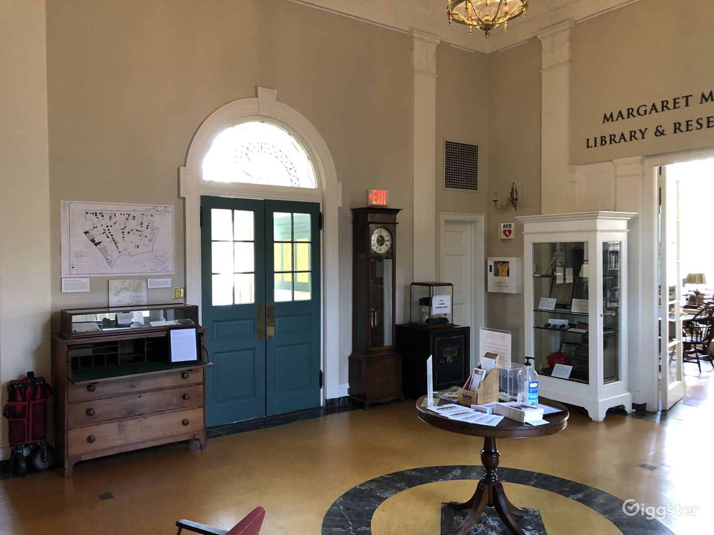 Urban Downtown Old Public Library | Rent this location on Giggster