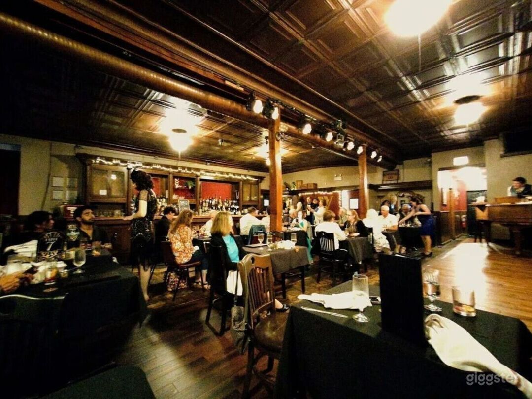 Elegant 1920s themed bar/restaurant w/ open space and stage. | Rent ...